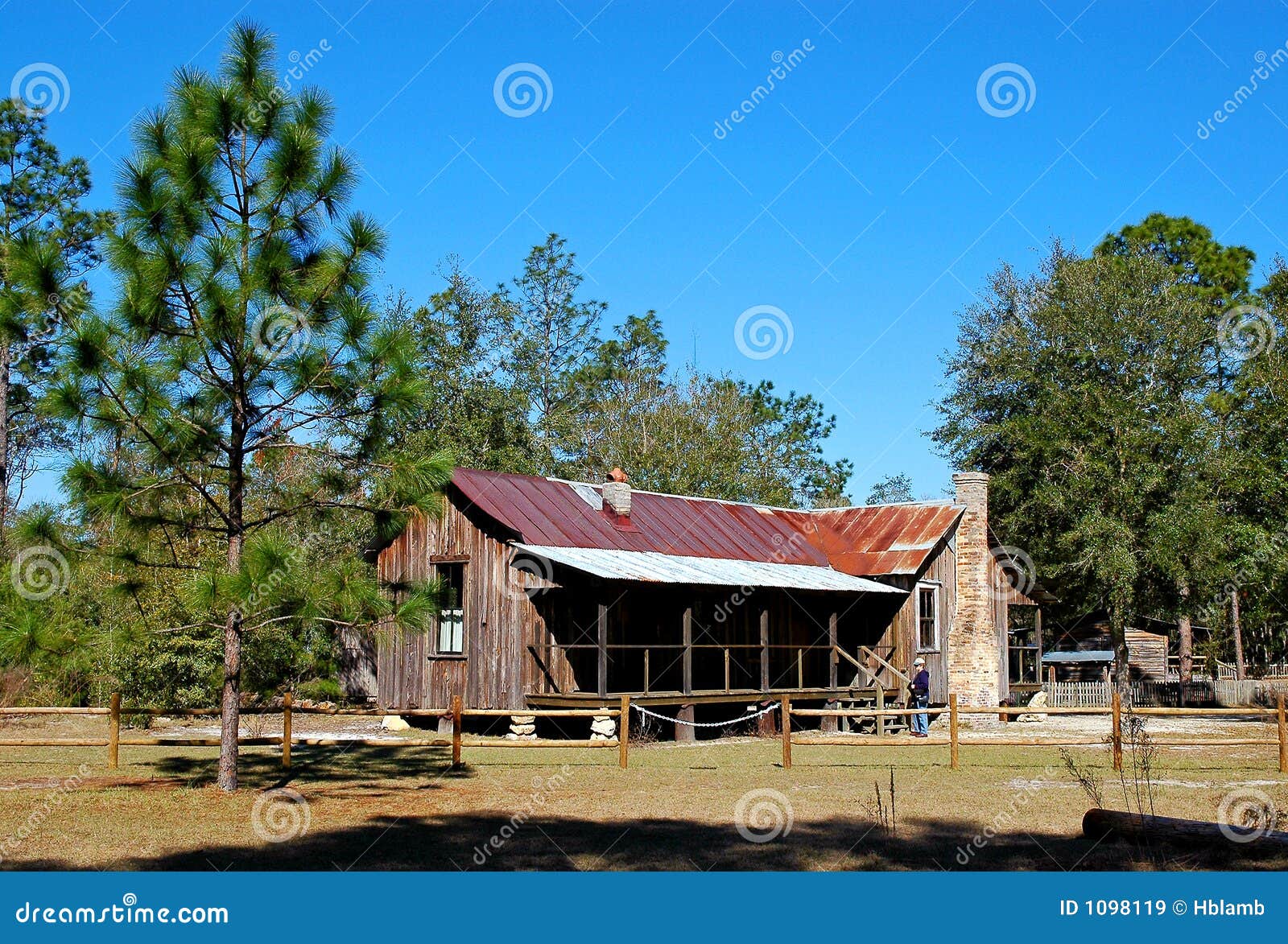 Primitive Cracker house stock image. Image of quiet, rural - 1098119