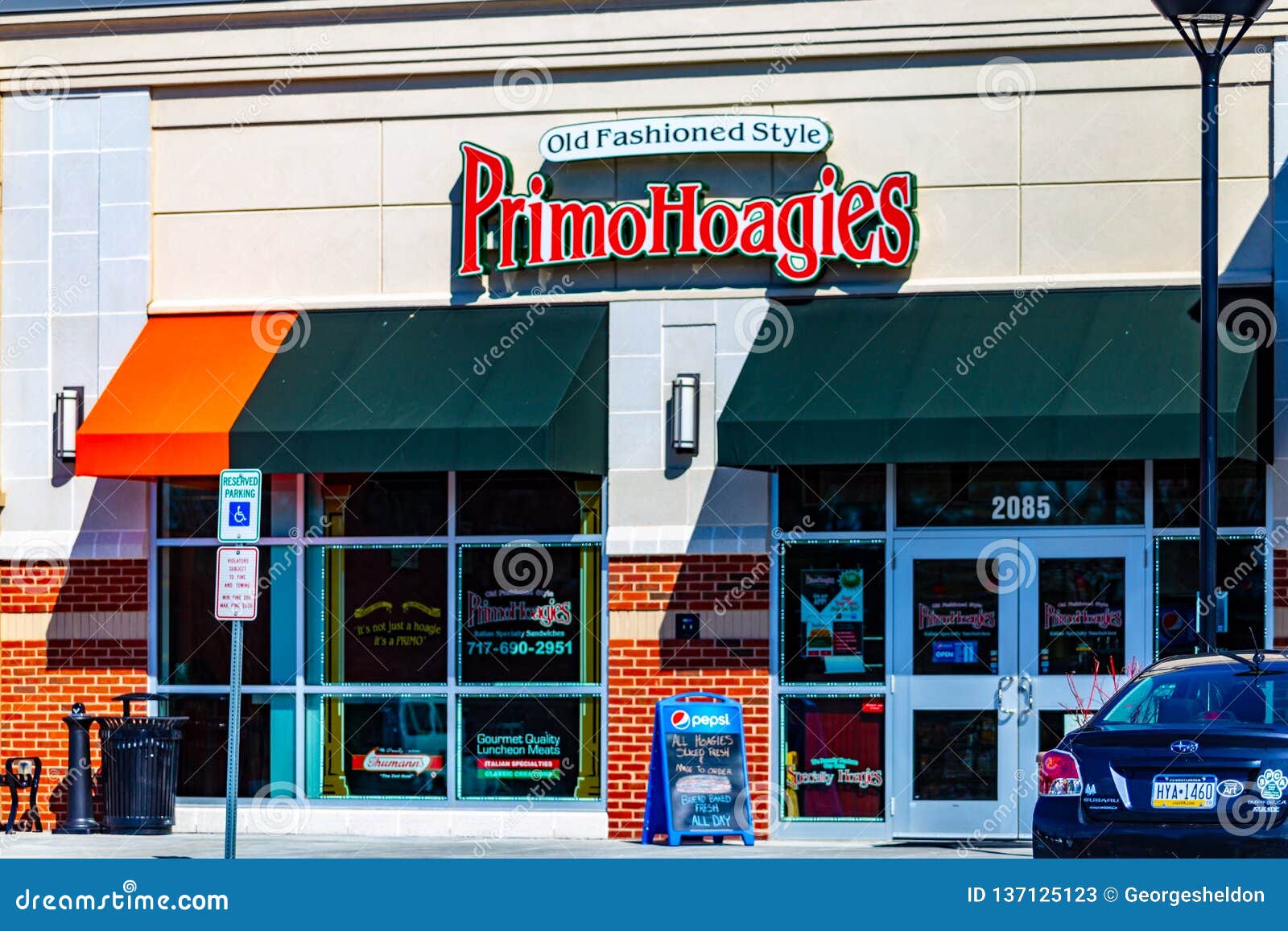 Primo Hoagies Sign Logo foto de archivo editorial. Imagen de coma ...