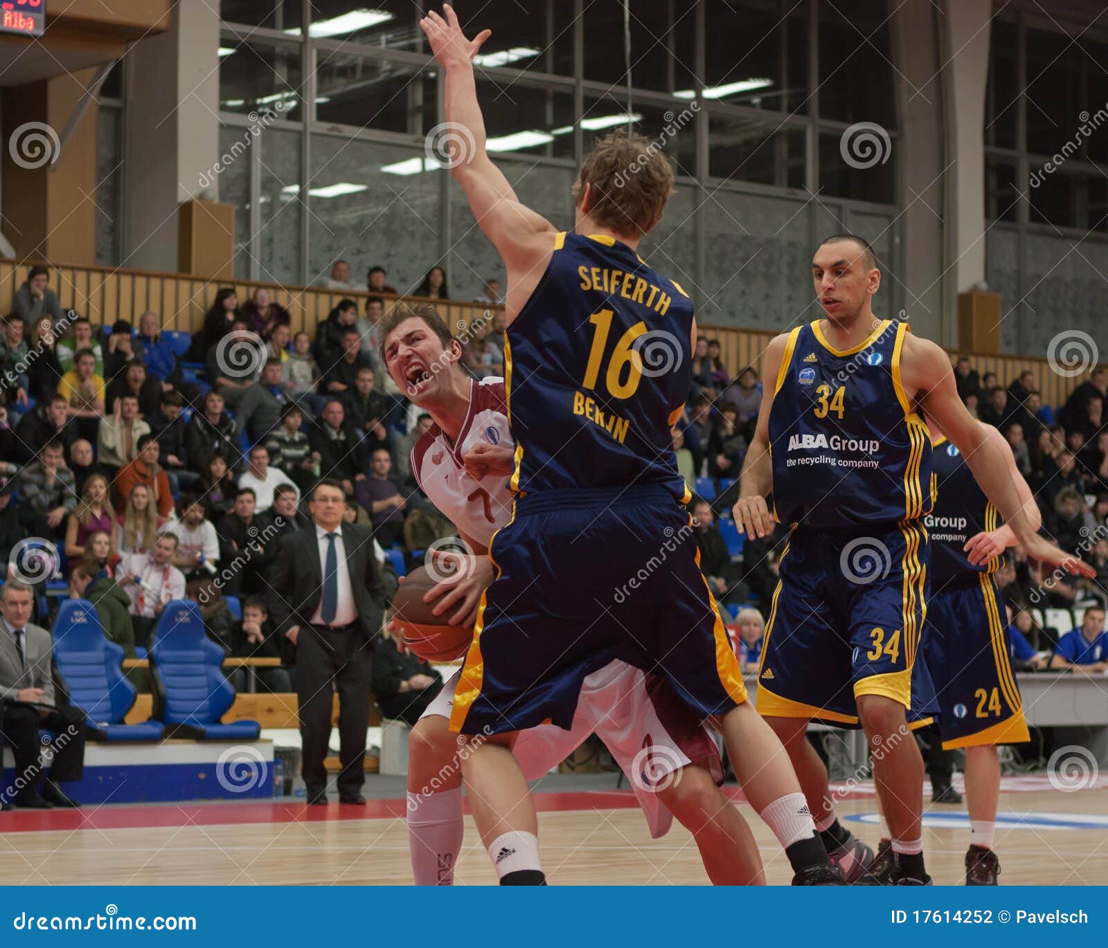 Primoz Brezec editorial photography. Image of game, idbihi - 17614252