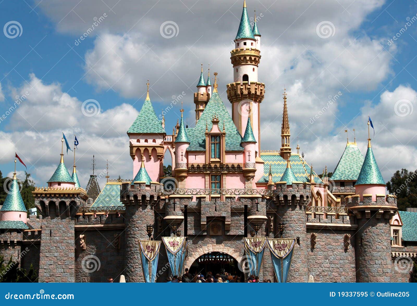 Princess Castle in Disneyland Editorial Image - Image of fantasy ...