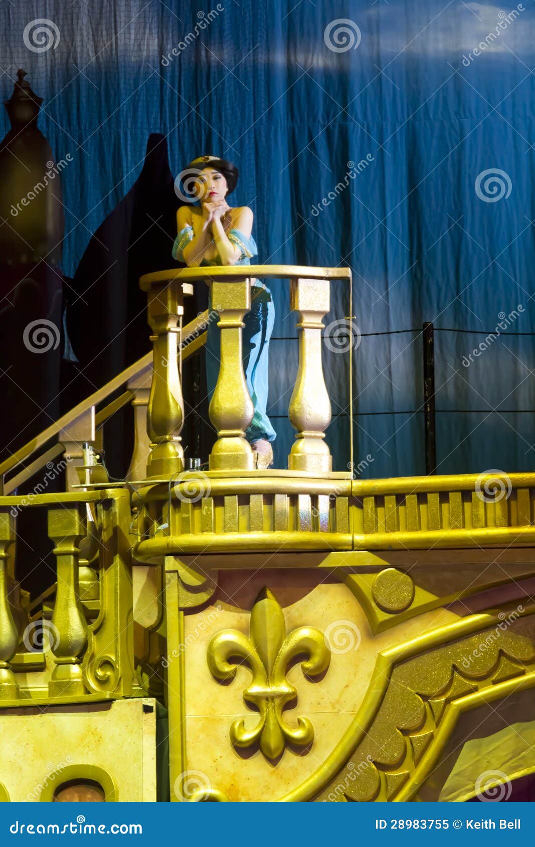 Princess Jasmine on the Balcony Editorial Image - Image of show, center ...