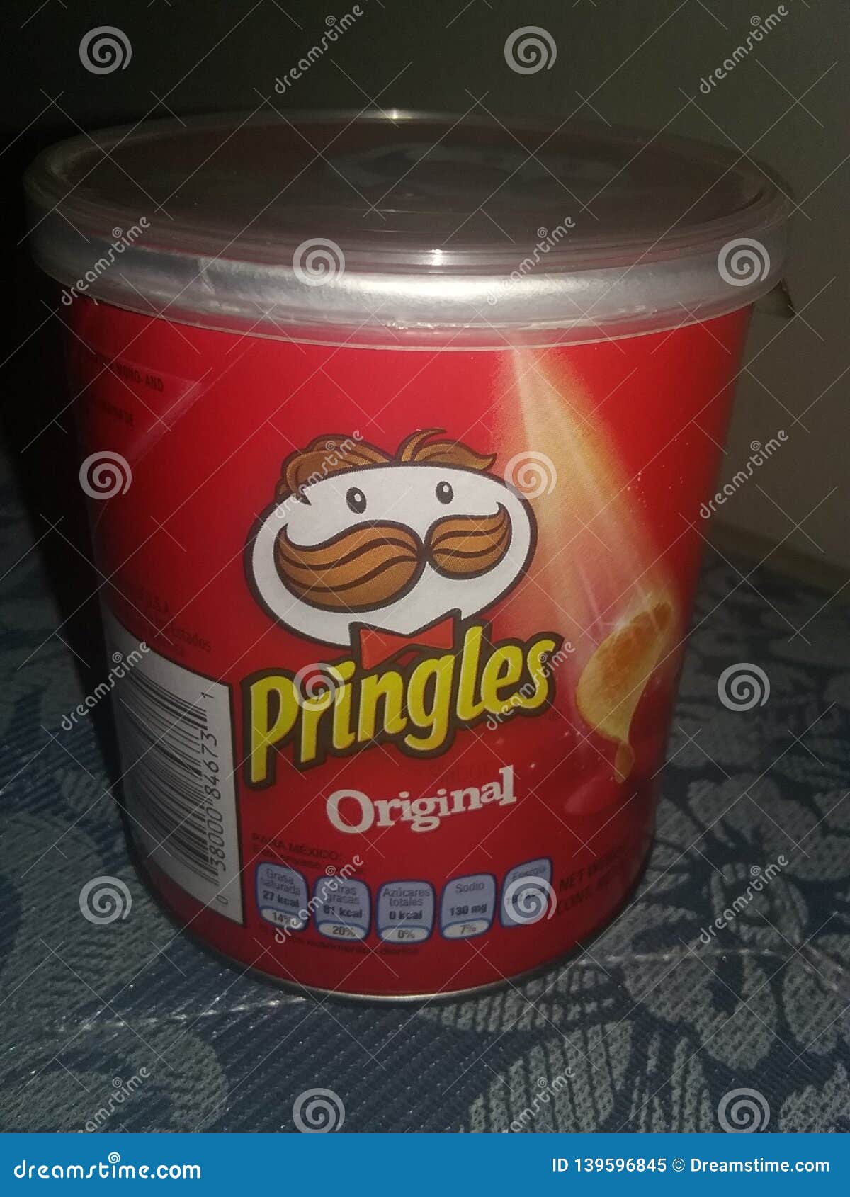 Pringles editorial image. Image of america, original - 139596845