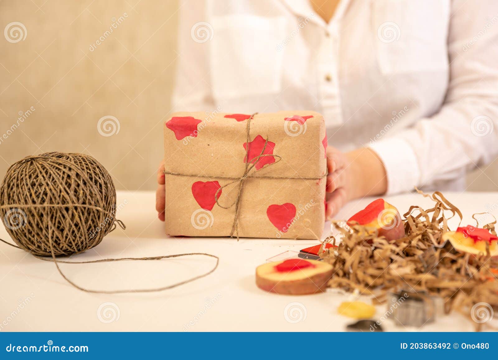 Print Potato Stamps. Handmade Gift Wrapping with an Exclusive Print ...