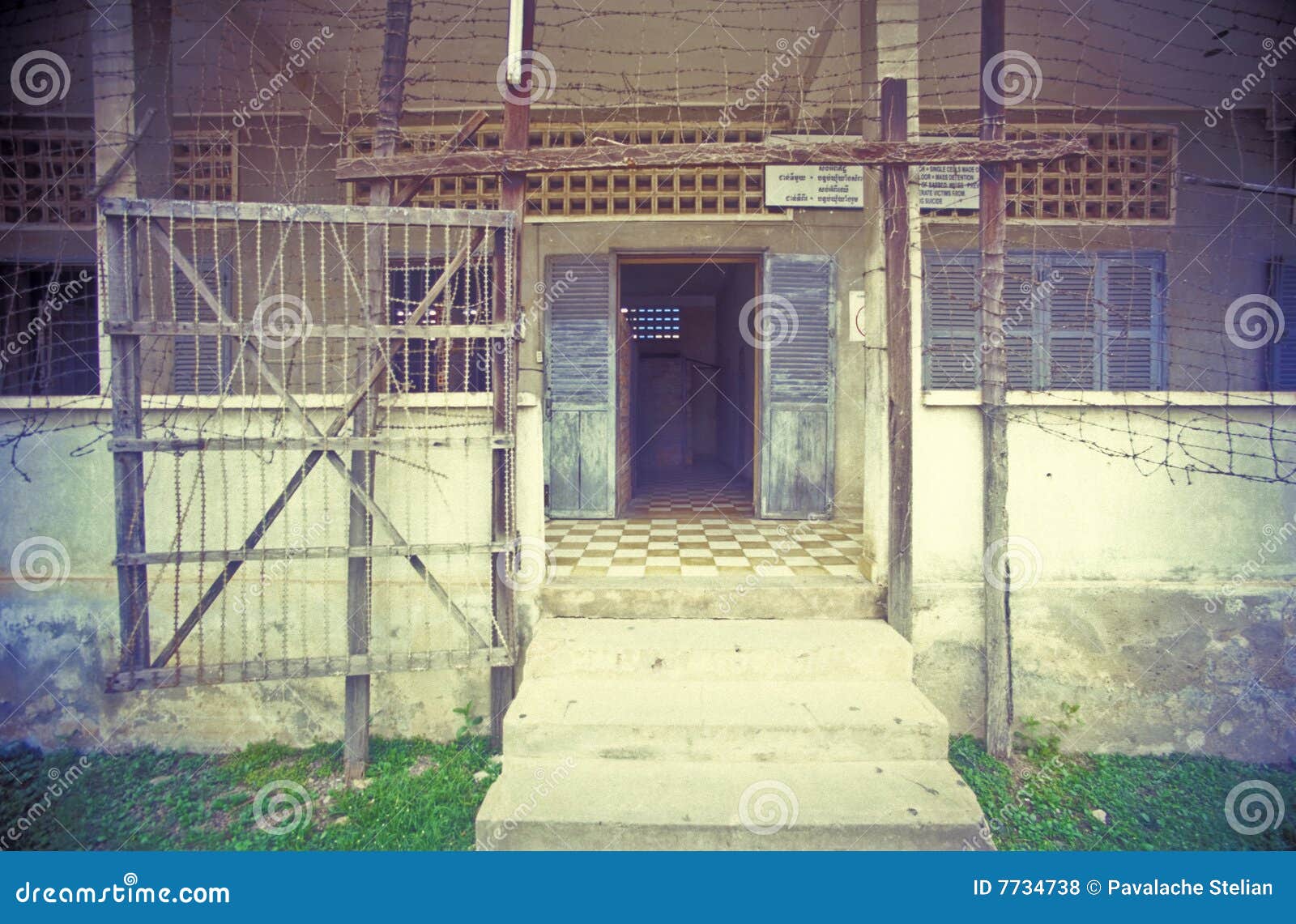 Prison s21 photo stock éditorial. Image du cellule, crime - 7734738