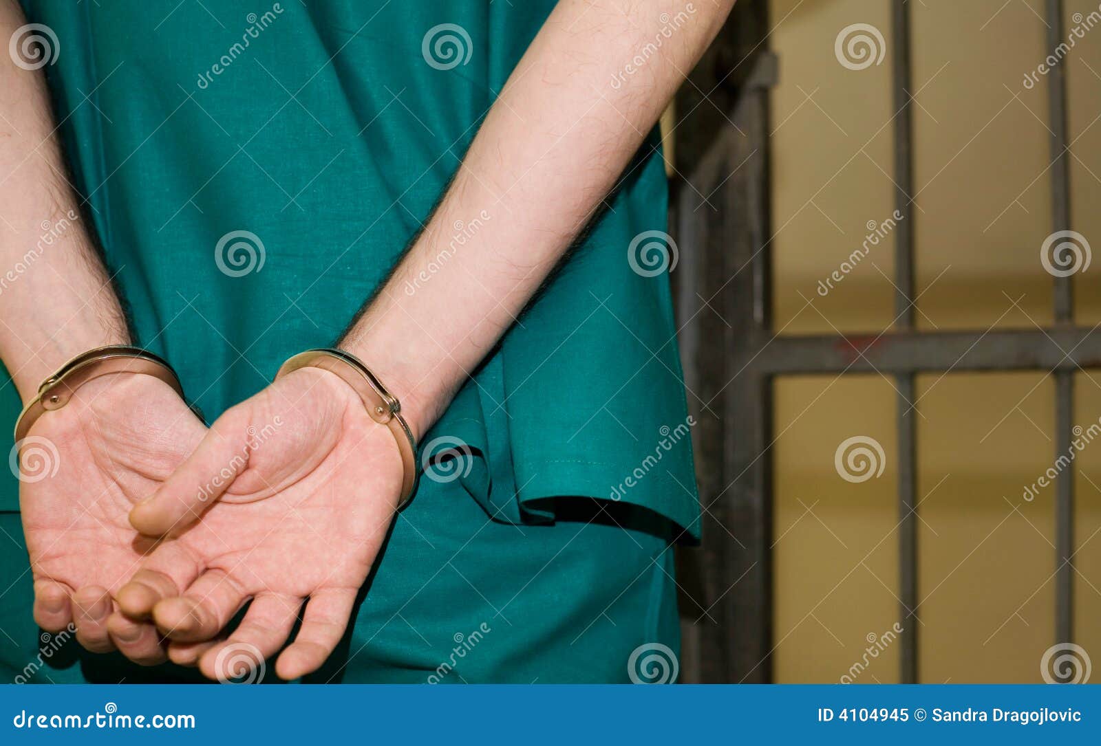 Prisonnier image stock. Image du criminel, contrevenant - 4104945