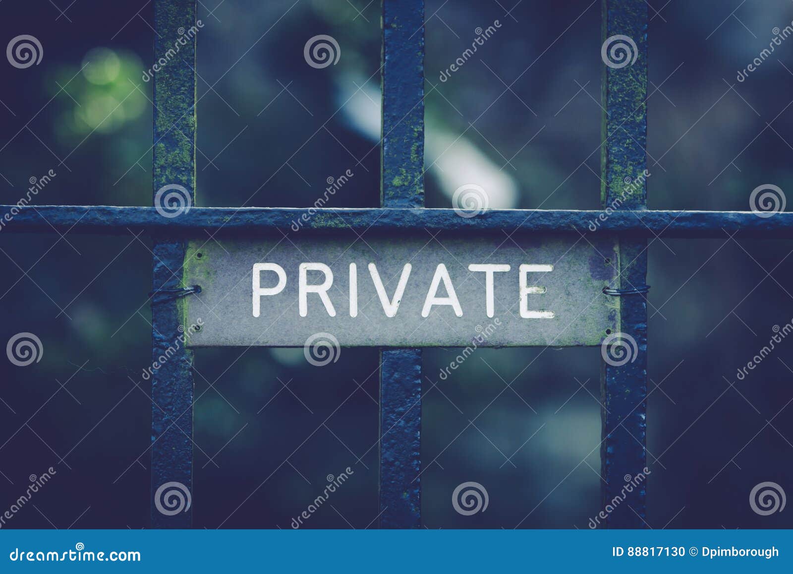 Privé teken stock foto. Image of poorten, retro, privé - 88817130