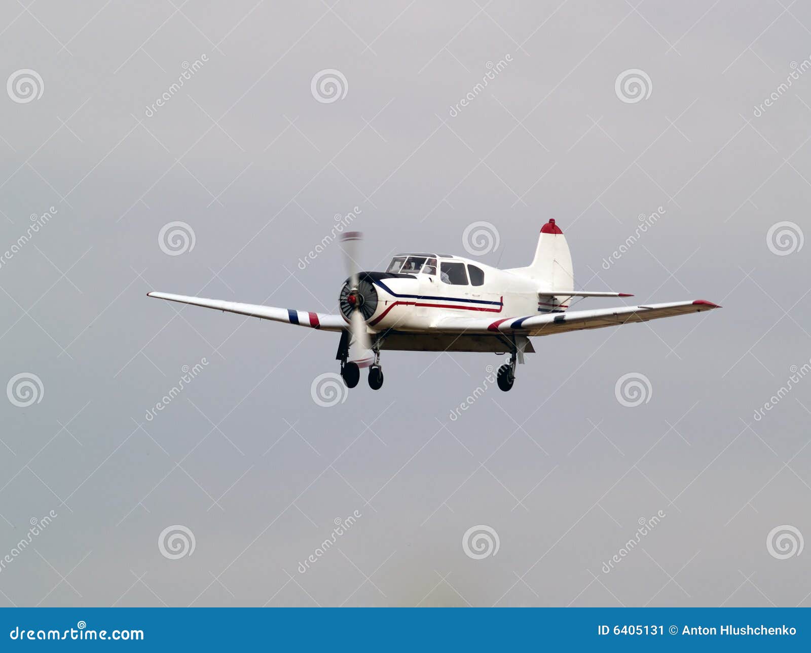 Private Aircraft on Final Approach Stock Image - Image of wings ...