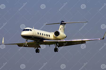 Private Corporate Jet on Approach Stock Photo - Image of fast ...