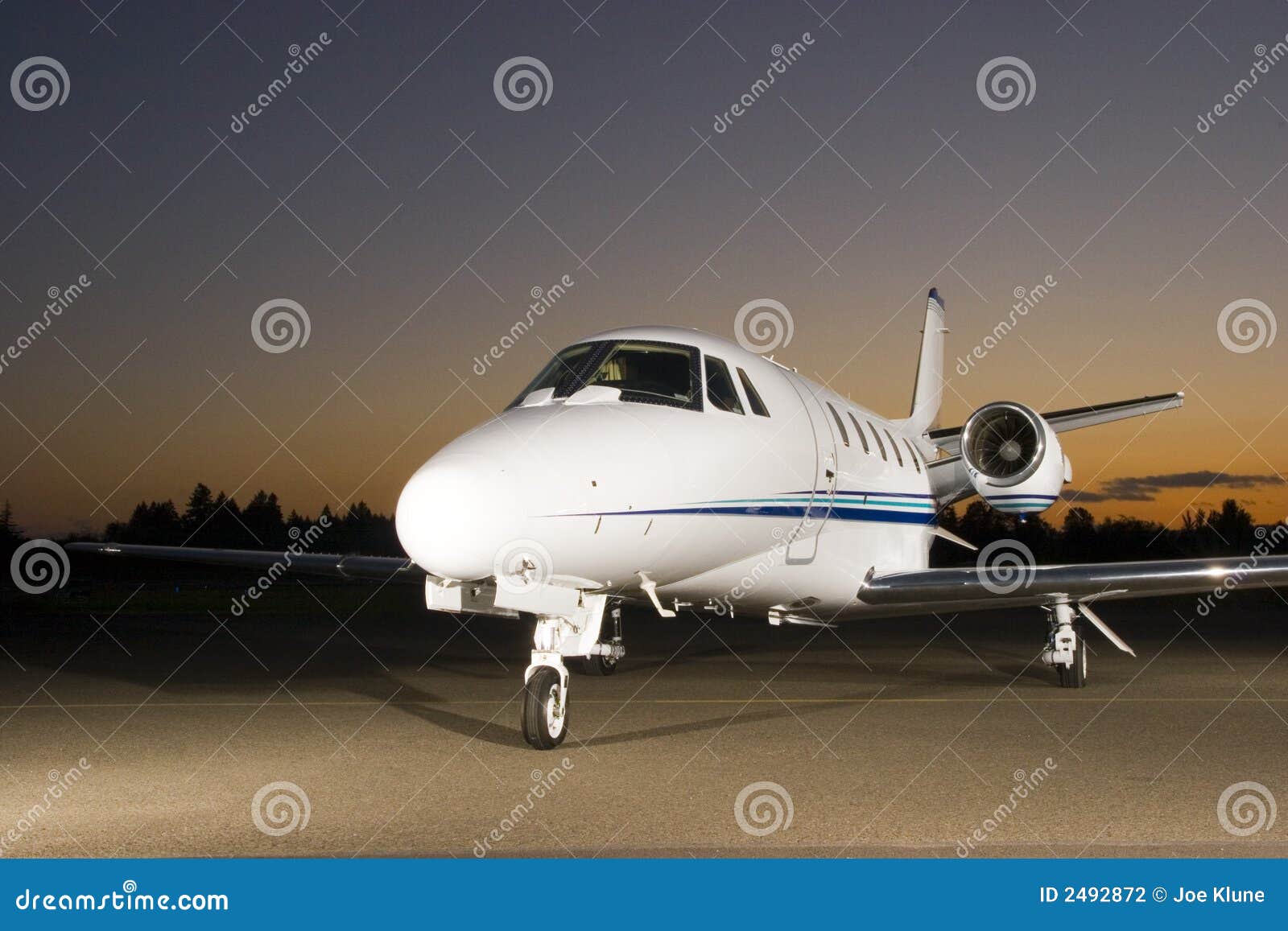 Private jet stock photo. Image of pilot, speed, travel - 2492872
