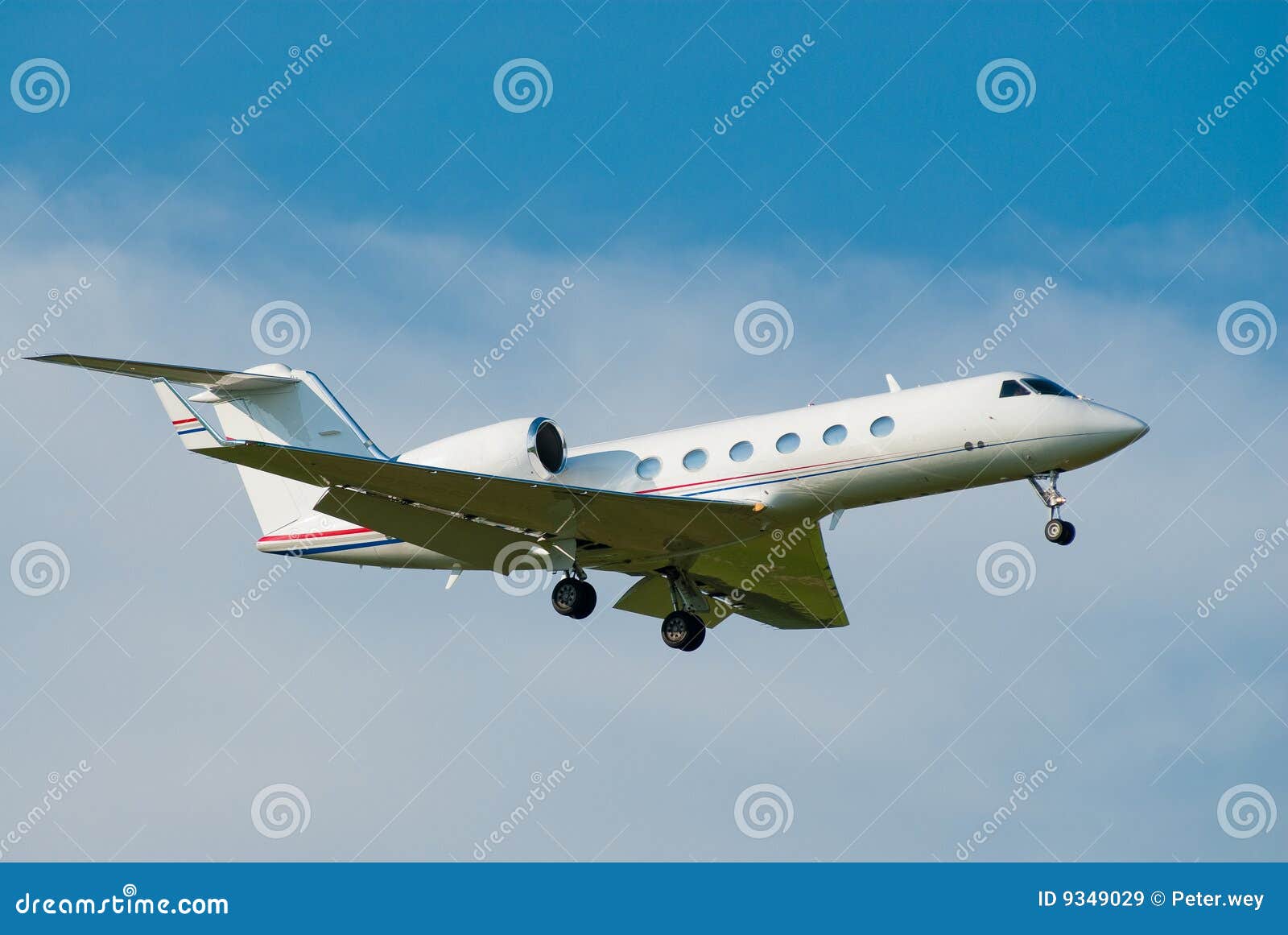 Private jet landing stock image. Image of cockpit, blue - 9349029
