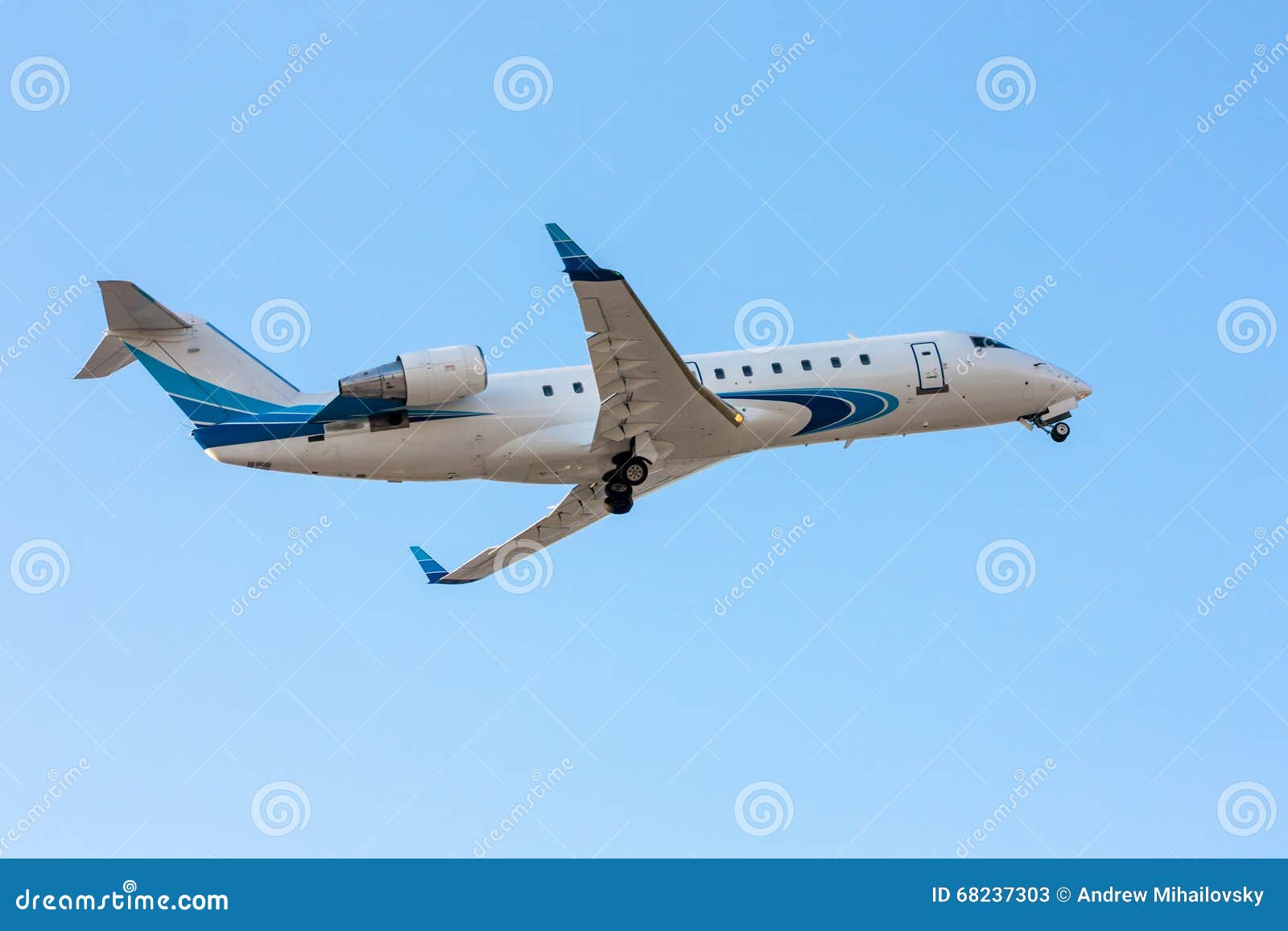 Private Jet Plane Taking Off Stock Image - Image of trip, airplane ...