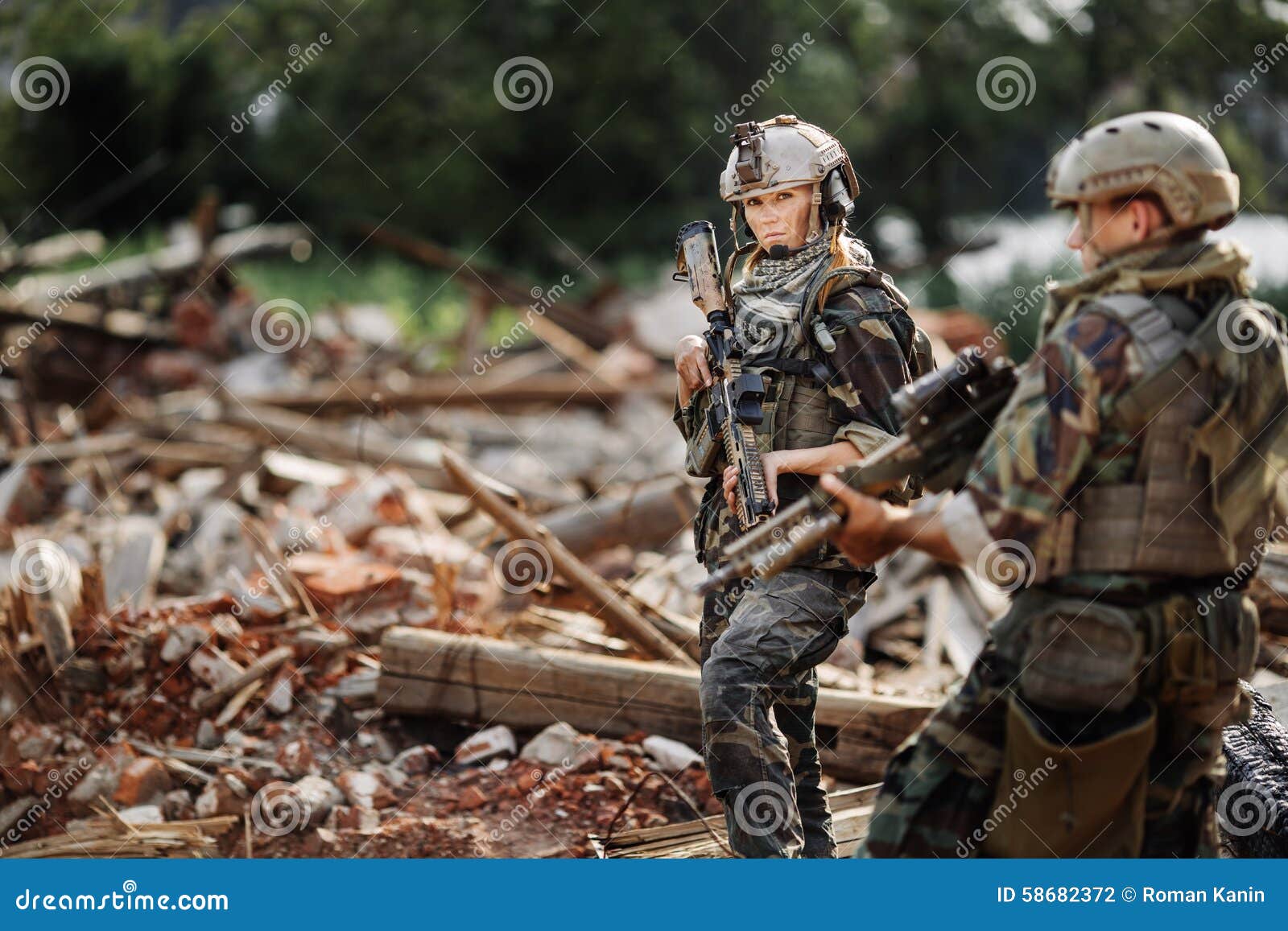 Private Military Contractor during the Special Operation Stock Photo ...