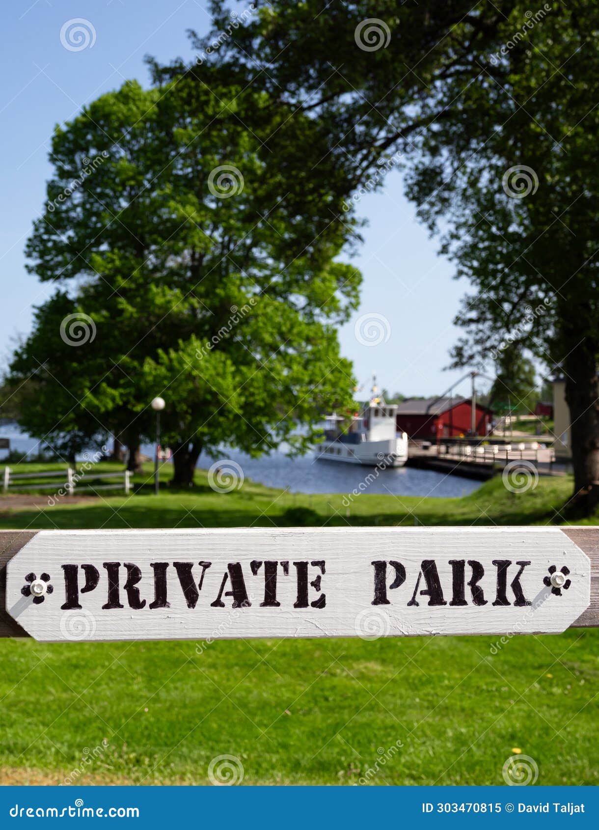 Private Park - Warning Sign Stock Image - Image of entry, entrance ...
