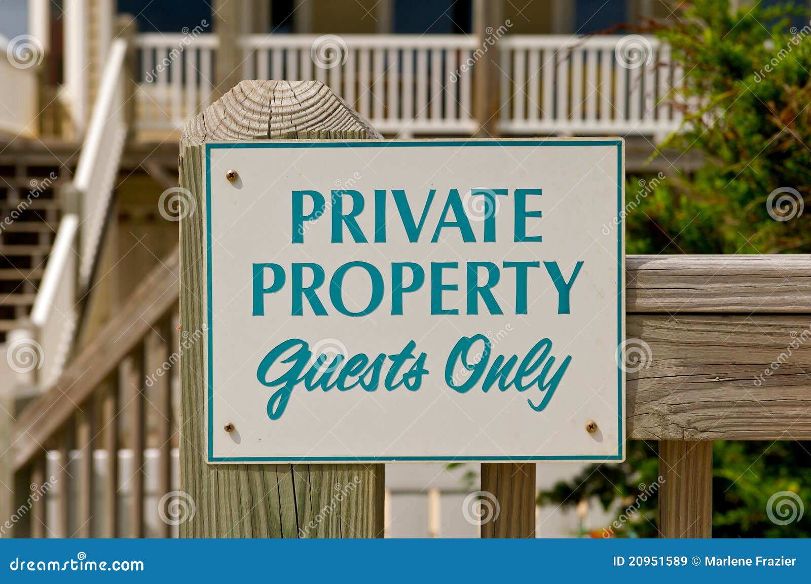 Private property sign. stock image. Image of dreams, sign - 20951589