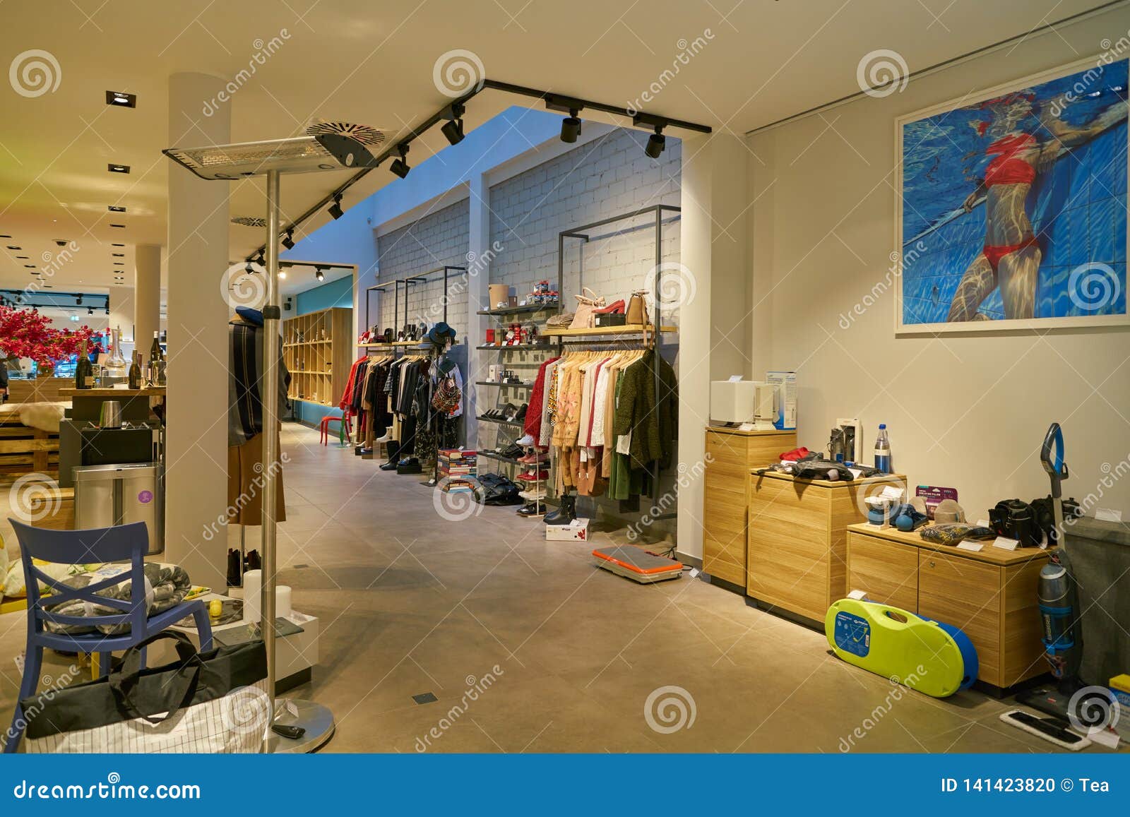 Pro-Idee editorial image. Image of germany, design, boutique - 141423820