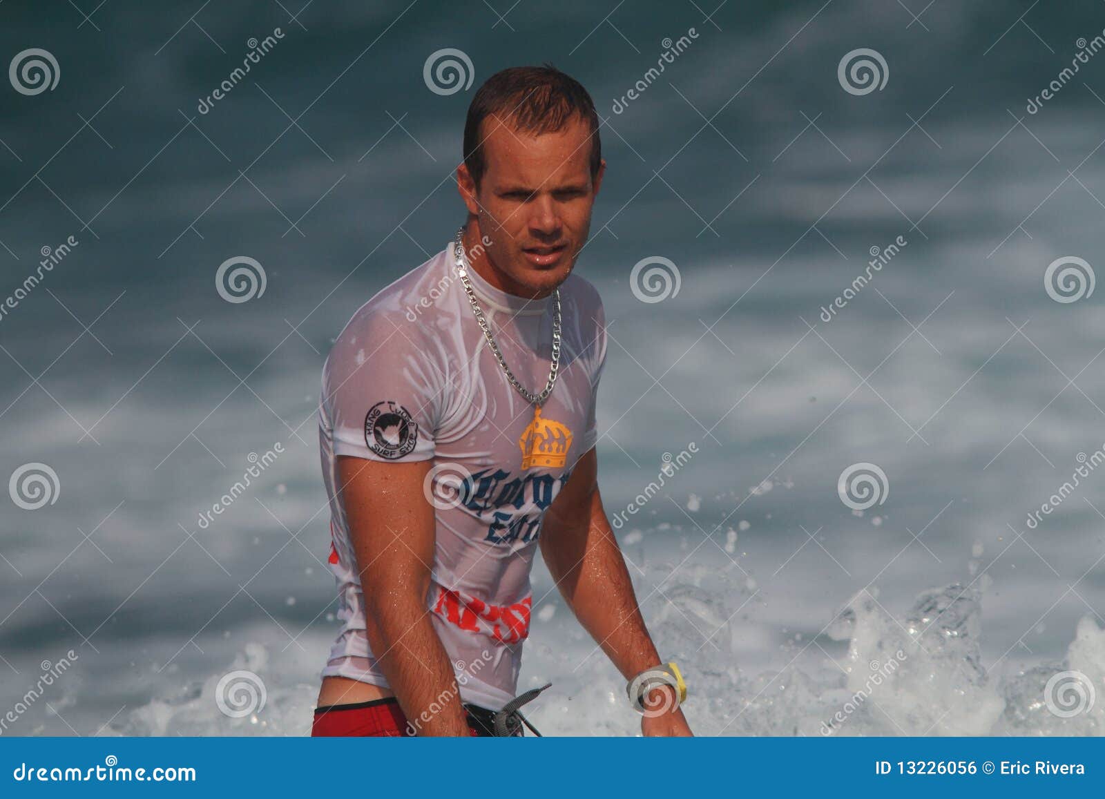 Pro surfer Brian Toth editorial photo. Image of tides - 13226056