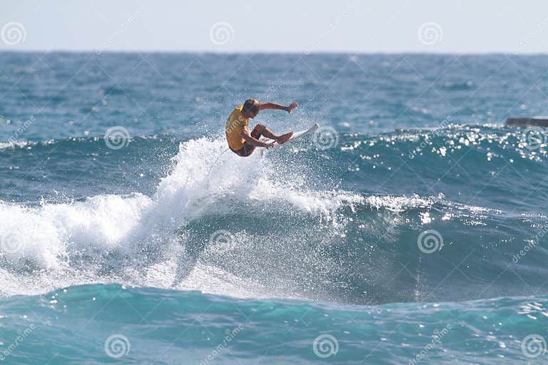 Pro surfer Brian Toth editorial stock image. Image of rico - 16248504