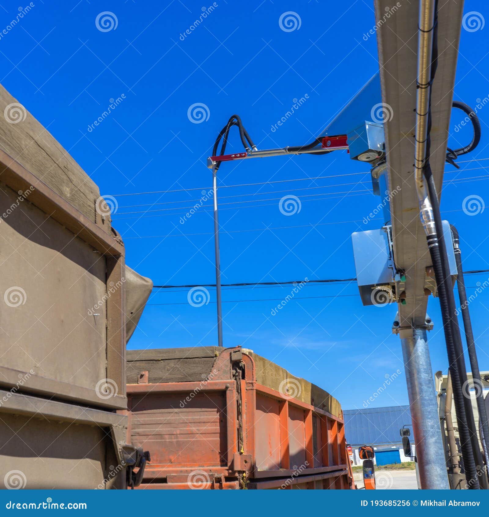 Probe Tester Plunges into the Truck Trailer To Collect Wheat for ...