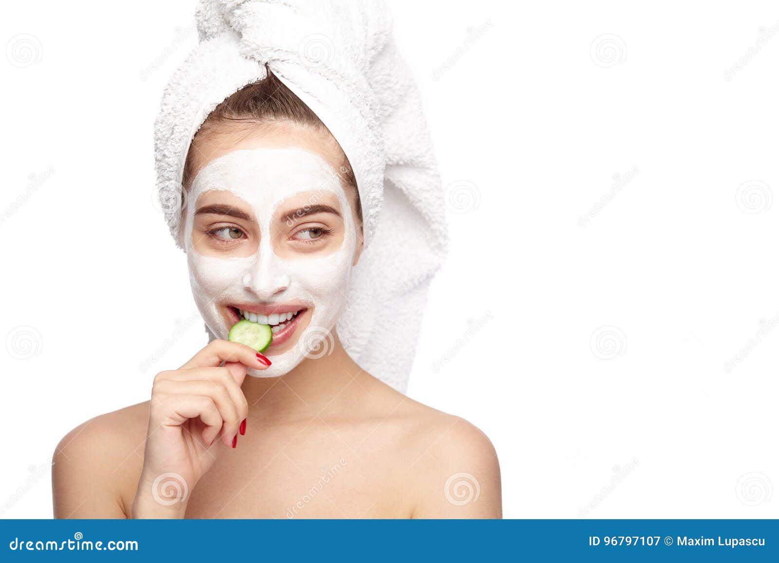 Procedimiento De Goce Modelo Joven Del Balneario Imagen de archivo ...