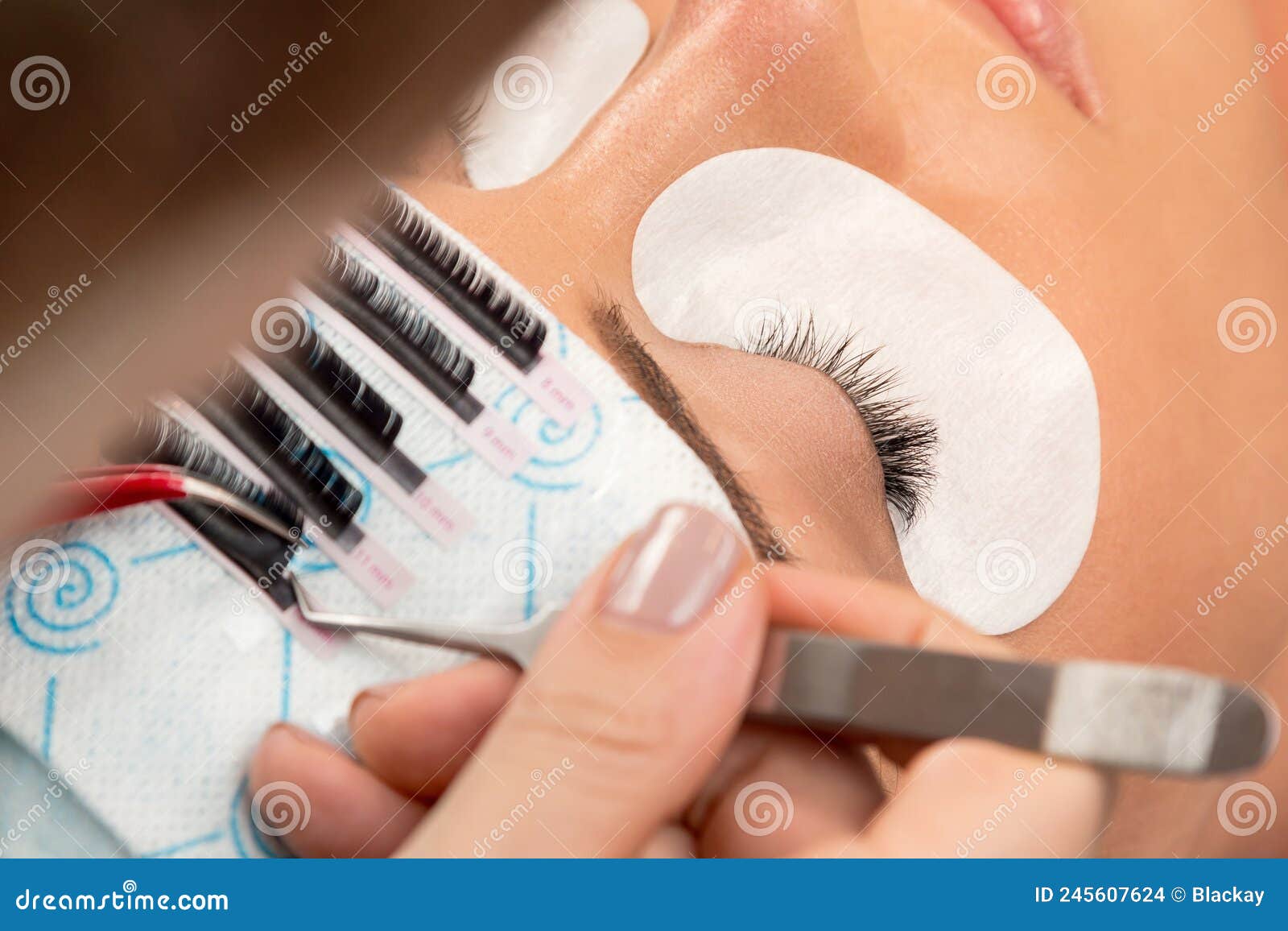 Procedure of Eyelashes Extension in Beauty Salon Stock Photo - Image of ...