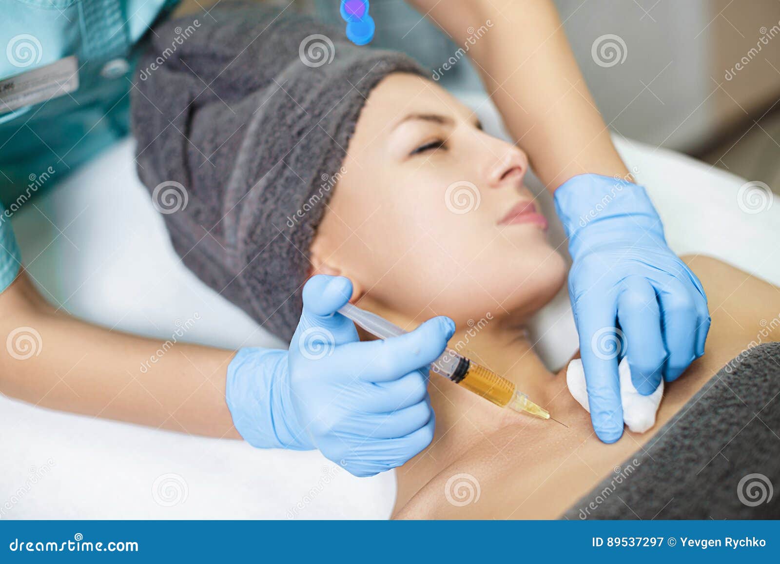 Procedure Plasmolifting Injection. Plasma Injection into the Skin of ...