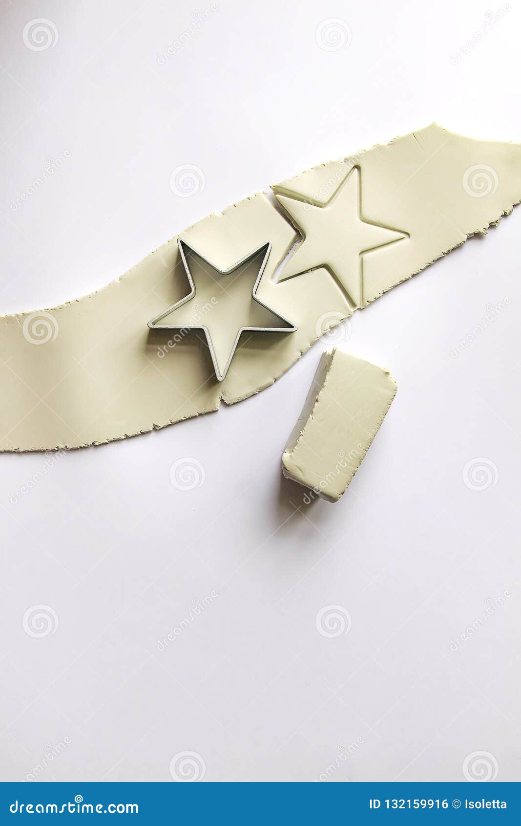 Proceso De Modelar Figuras De Estrella De La Arcilla De Modelado Foto ...