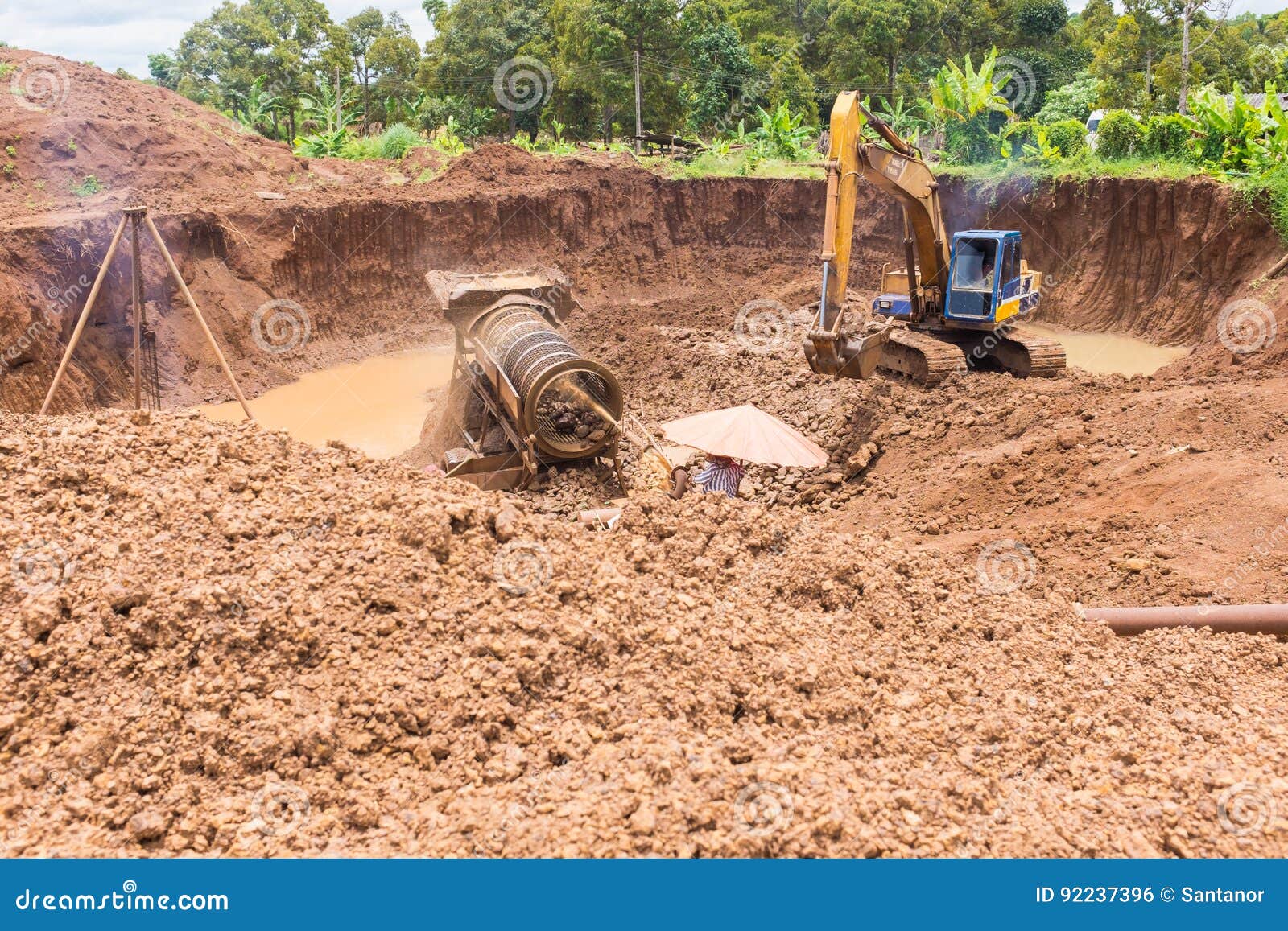 Proceso Mineing De La Piedra Preciosa Foto de archivo - Imagen de ...