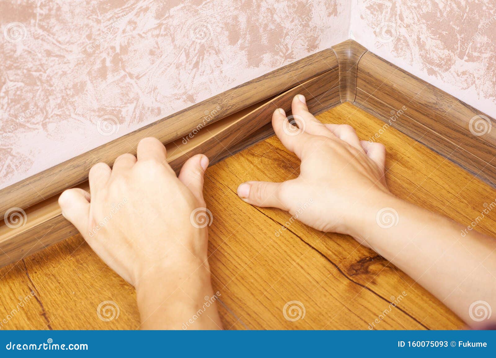 Process Assembly and Installation of the Plinth,the Master Installs the ...