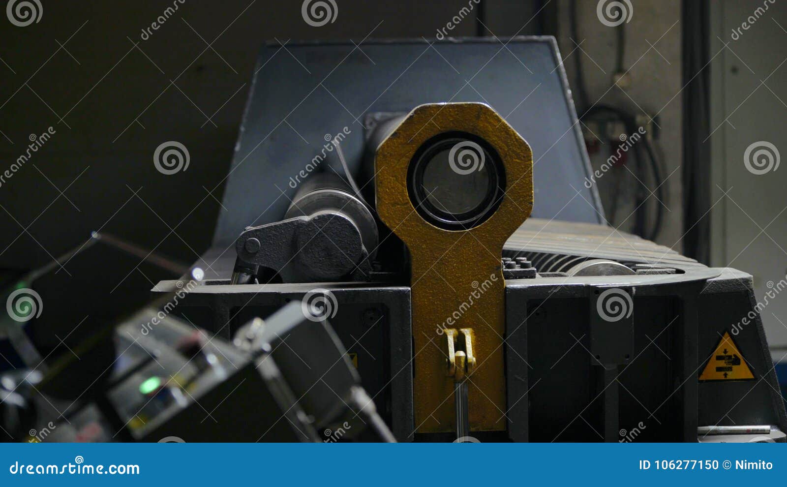 Process Bending Metal Plate on Metalworking Machine with Computer ...