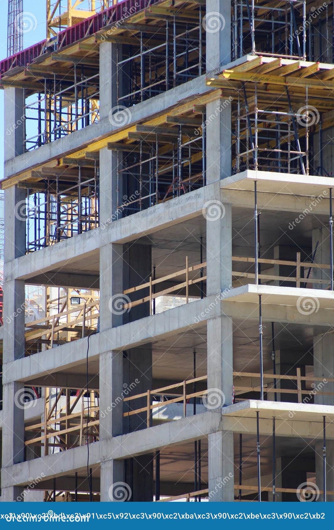 The Process of Building a Residential High-rise Building Using Tower ...