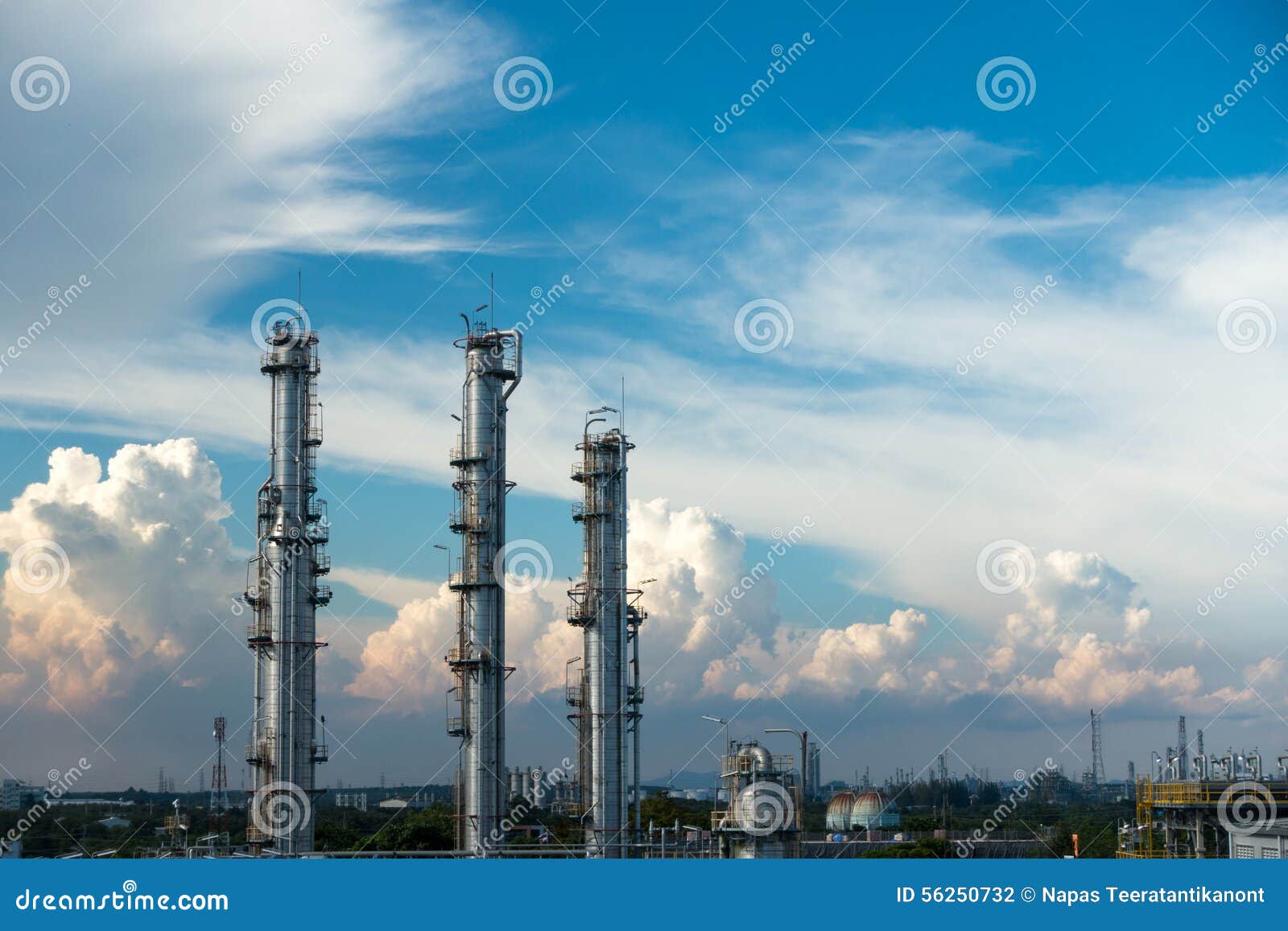 Process Columns of Natural Gas Plant Stock Photo - Image of ...