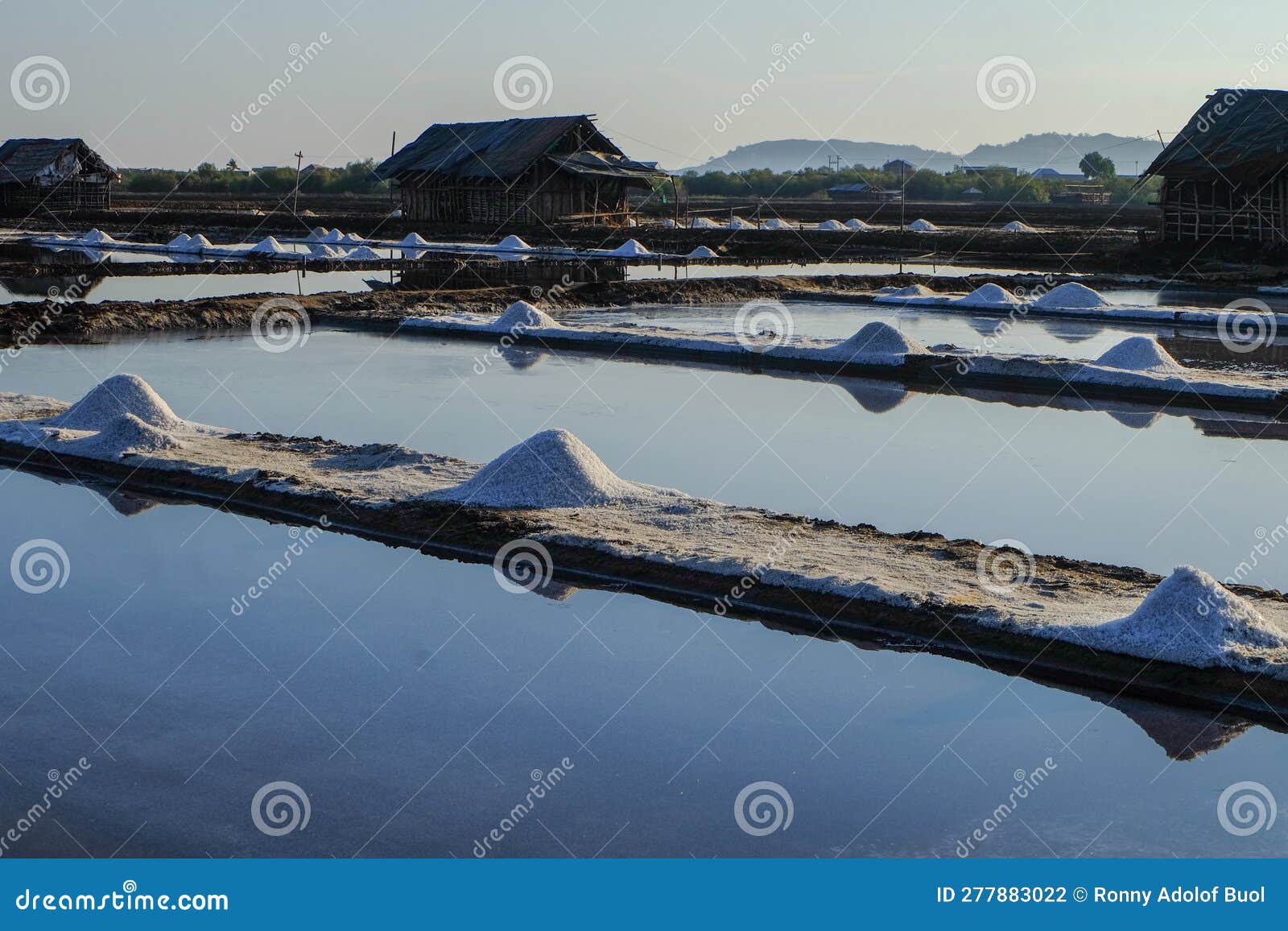 The Process of Crystallization of Sea Water into Salt in the ...