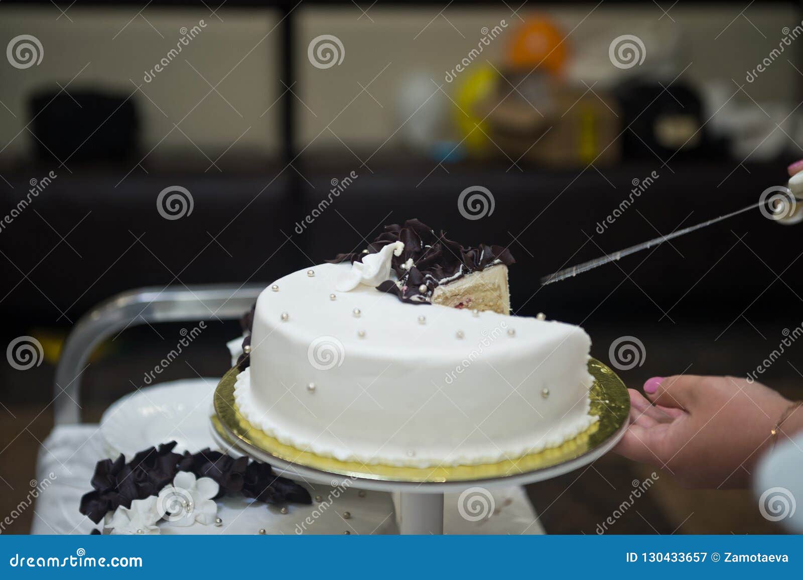 The Process of Dividing the Cake into Pieces 1622. Stock Image - Image ...