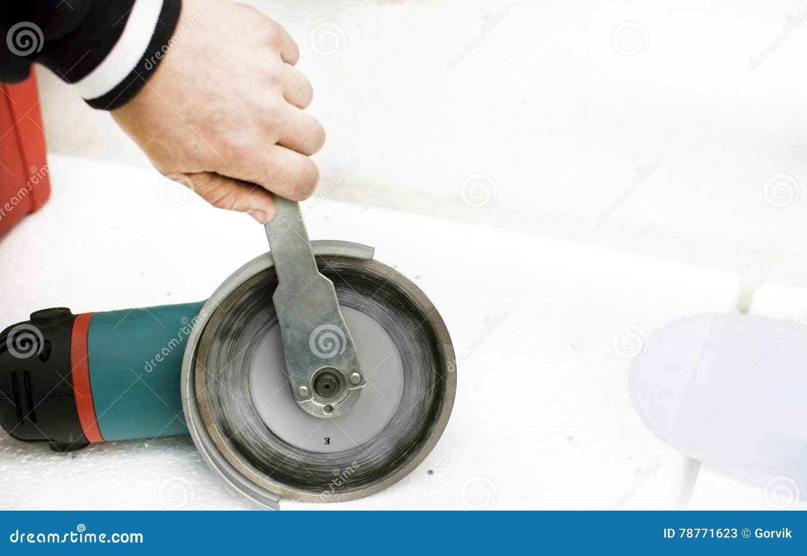 The Process of Fixing Disk for Cutting on Angle Grinders Stock Image ...