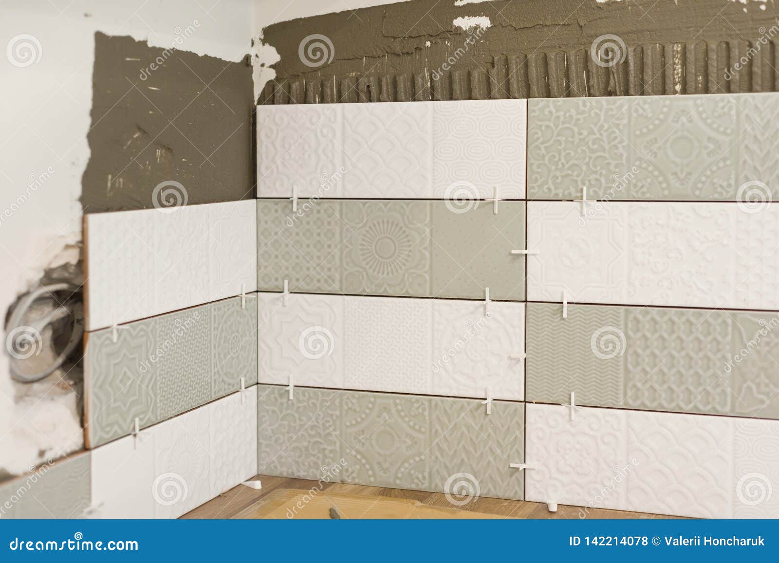 Process of Laying Ceramic Tiles, Construction and Repair in the Kitchen ...