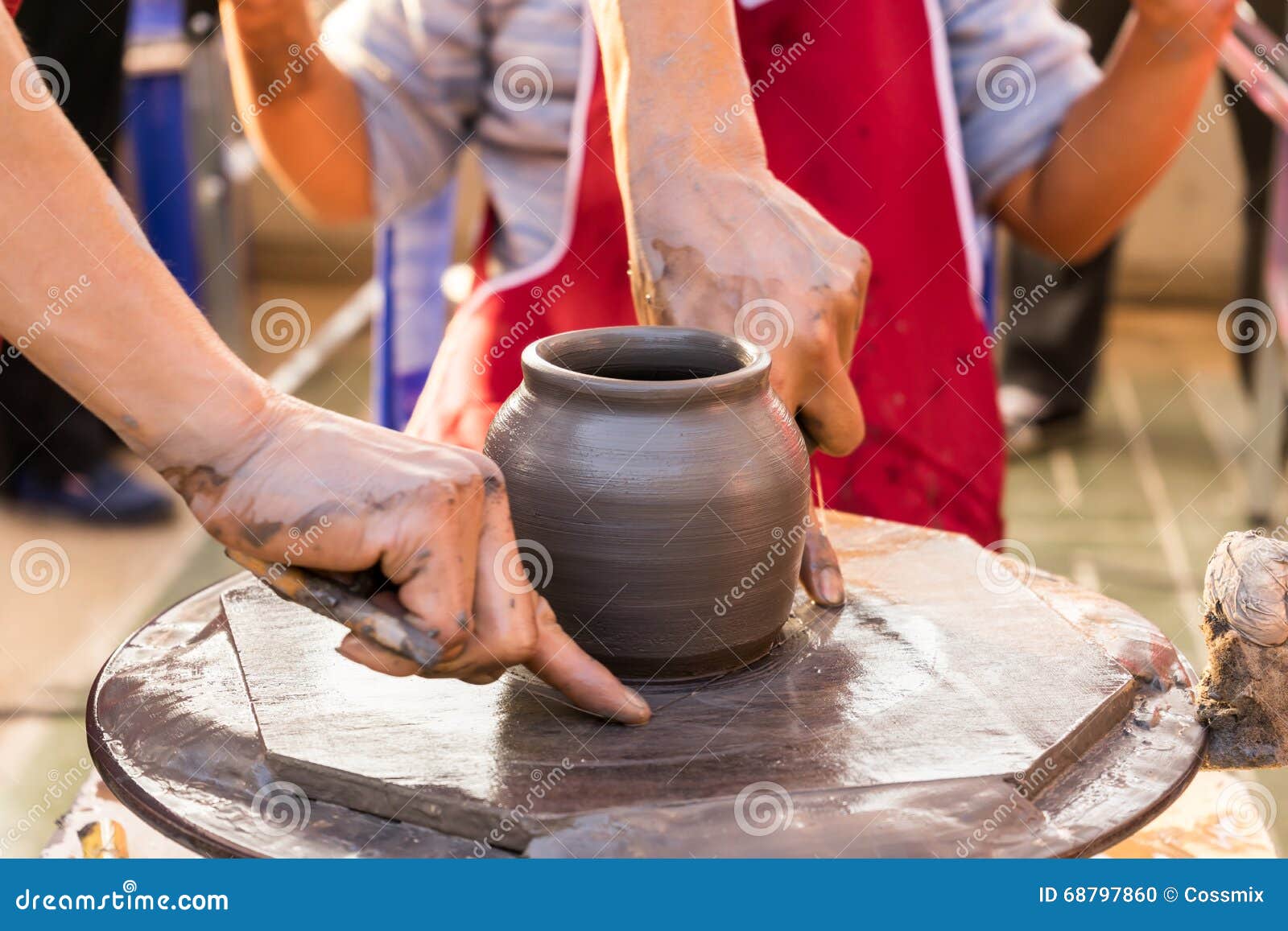 Process of make clay vase stock photo. Image of oven - 68797860