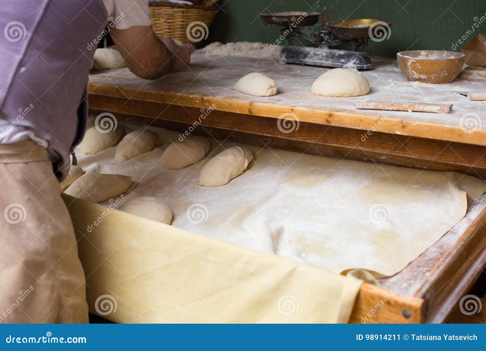 Process of making bread stock image. Image of making - 98914211