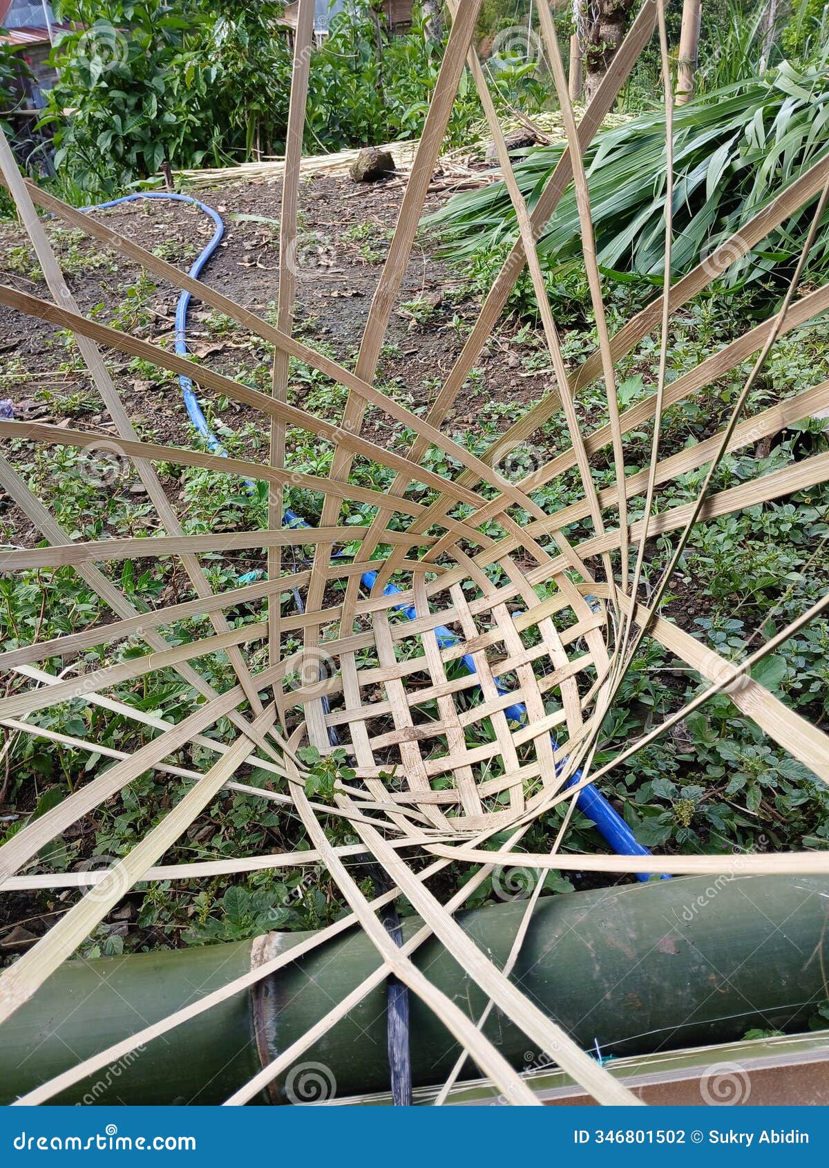 The Process of Making Handicrafts from Bamboo Strips Stock Photo ...