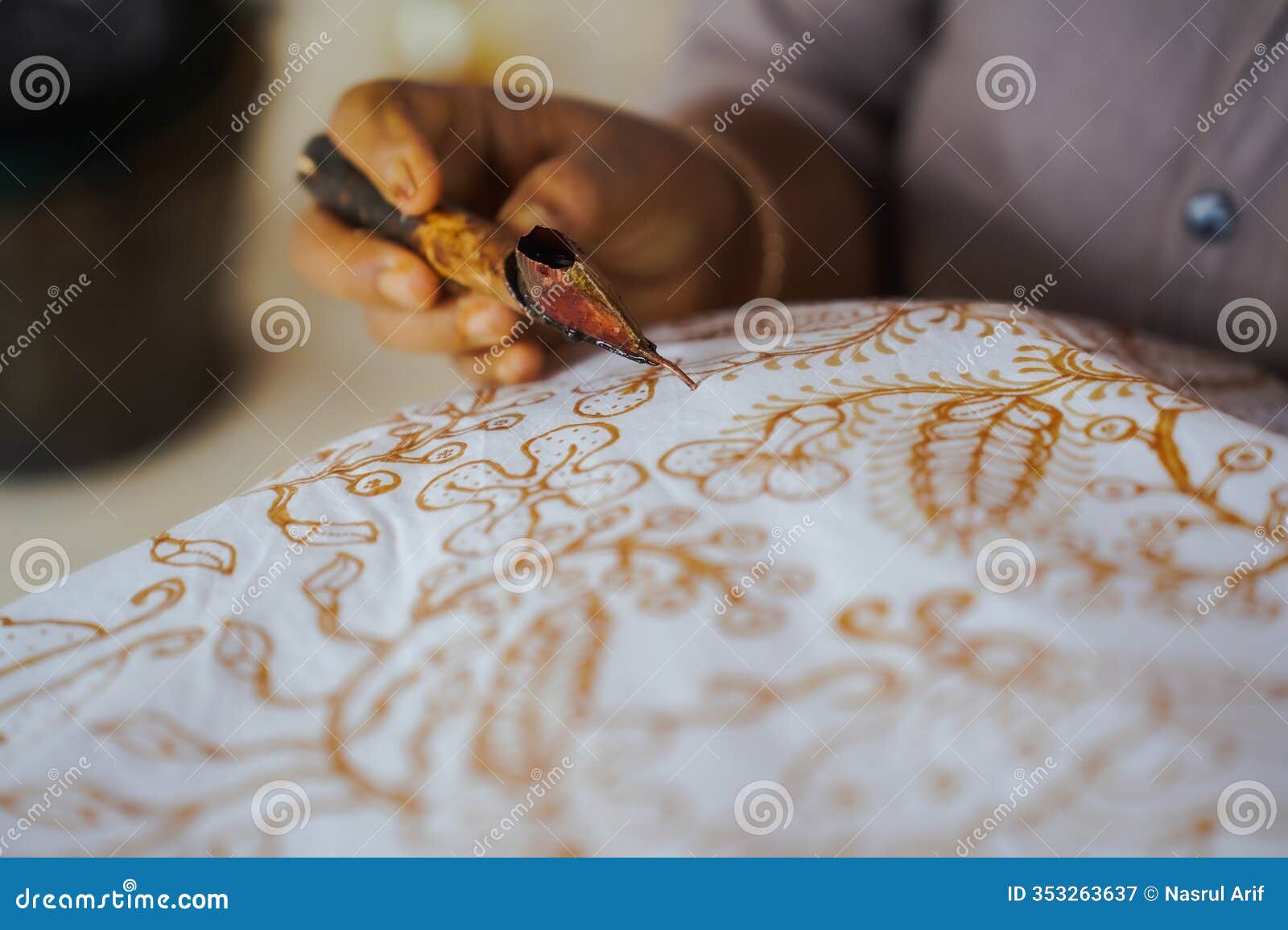 The Process of Making Indonesian Batik with Lasem Batik Motifs. Making ...
