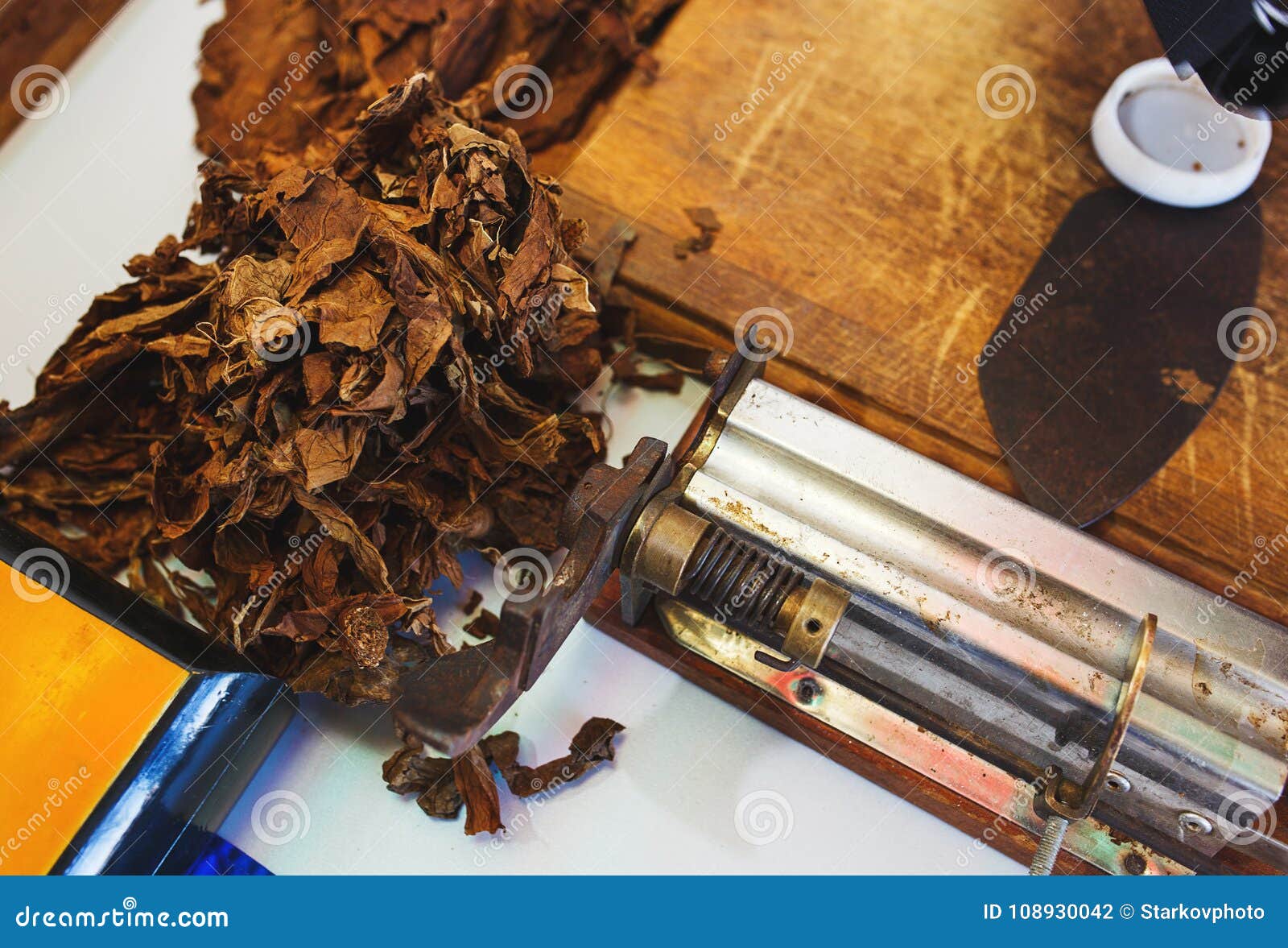Process of Making Traditional Cigars from Tobacco Leaves with Own Hands ...