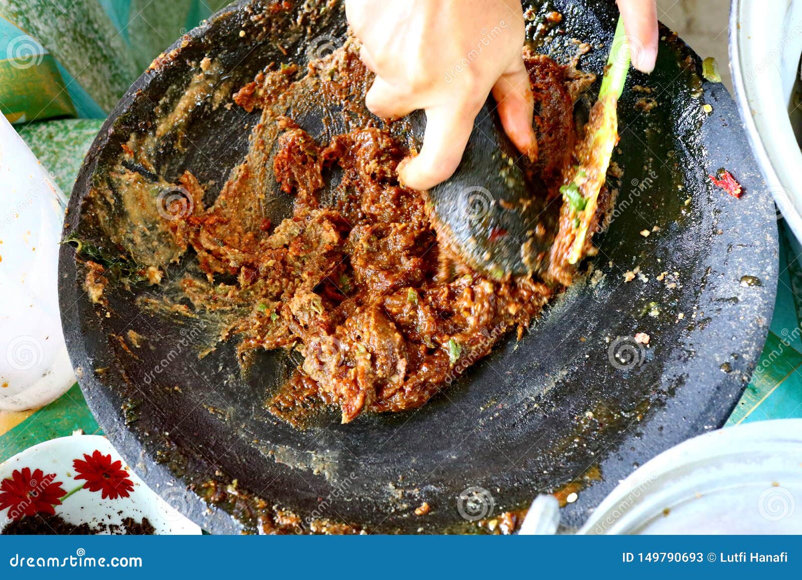 The Process of Making Vegetable Pecel Stock Image - Image of dressing ...
