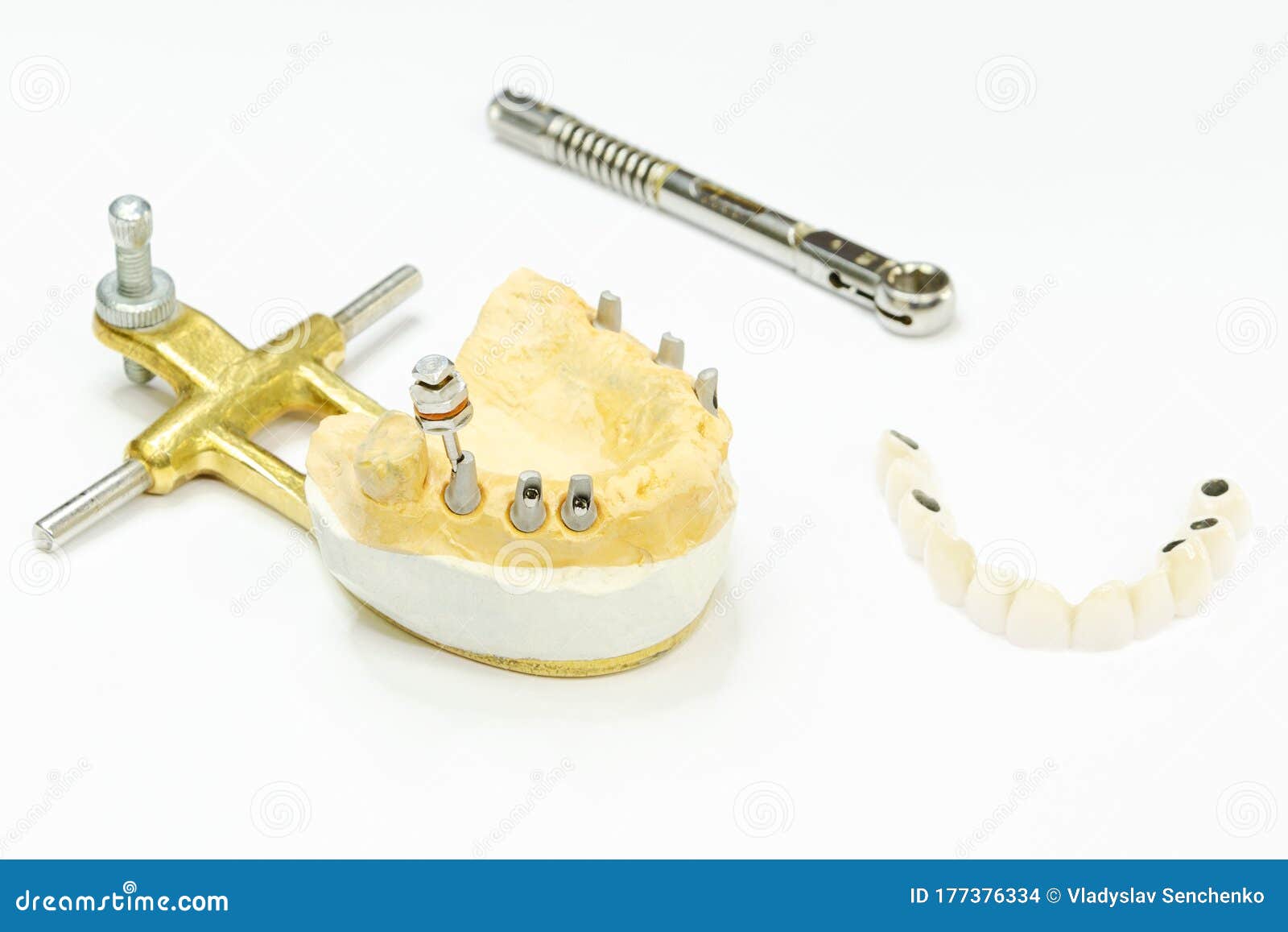 The Process of Manufacturing Ceramic Teeth on Implants. Dental Implants ...