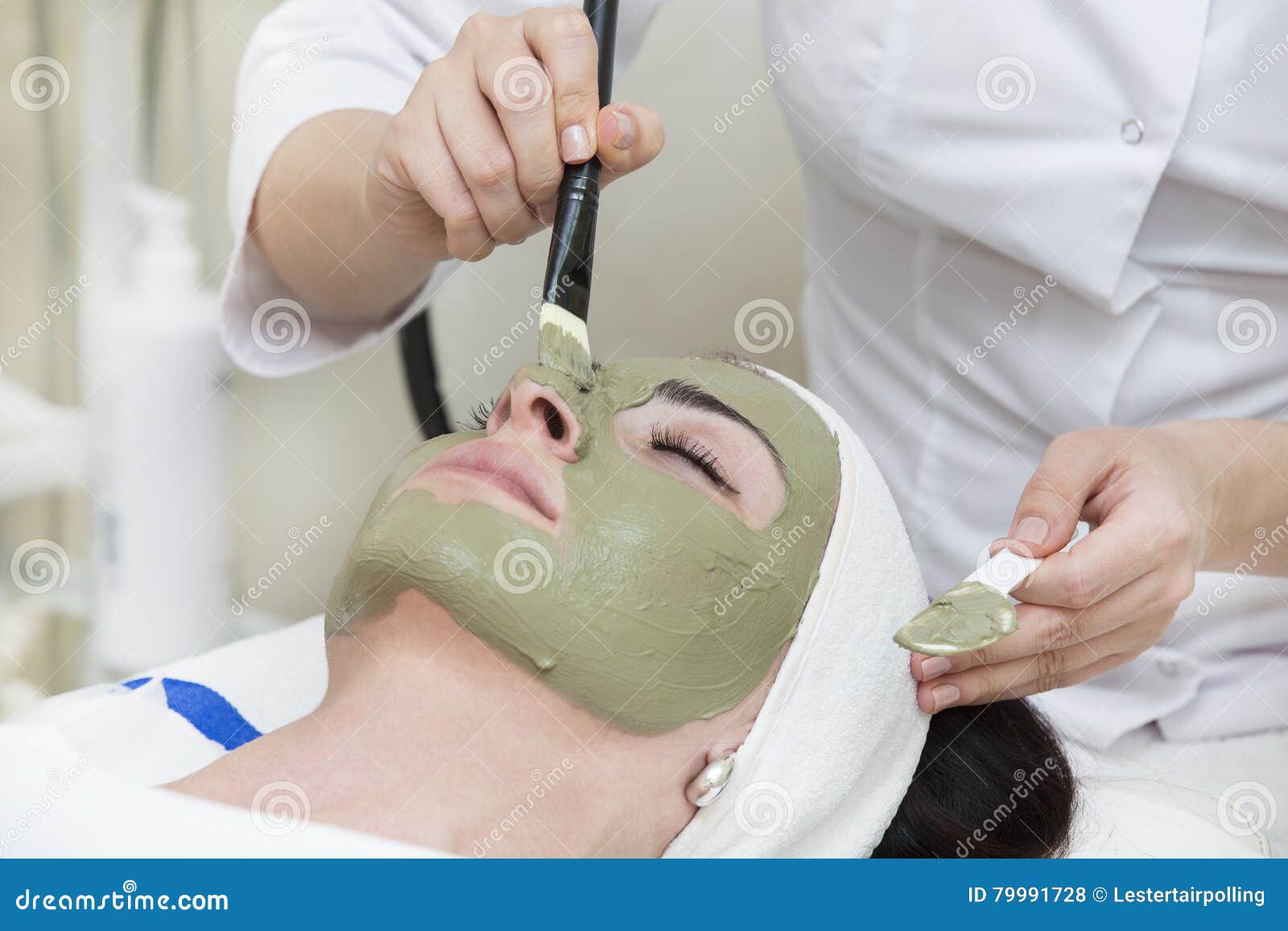 Process of Massage and Facials Stock Photo - Image of head, massage ...