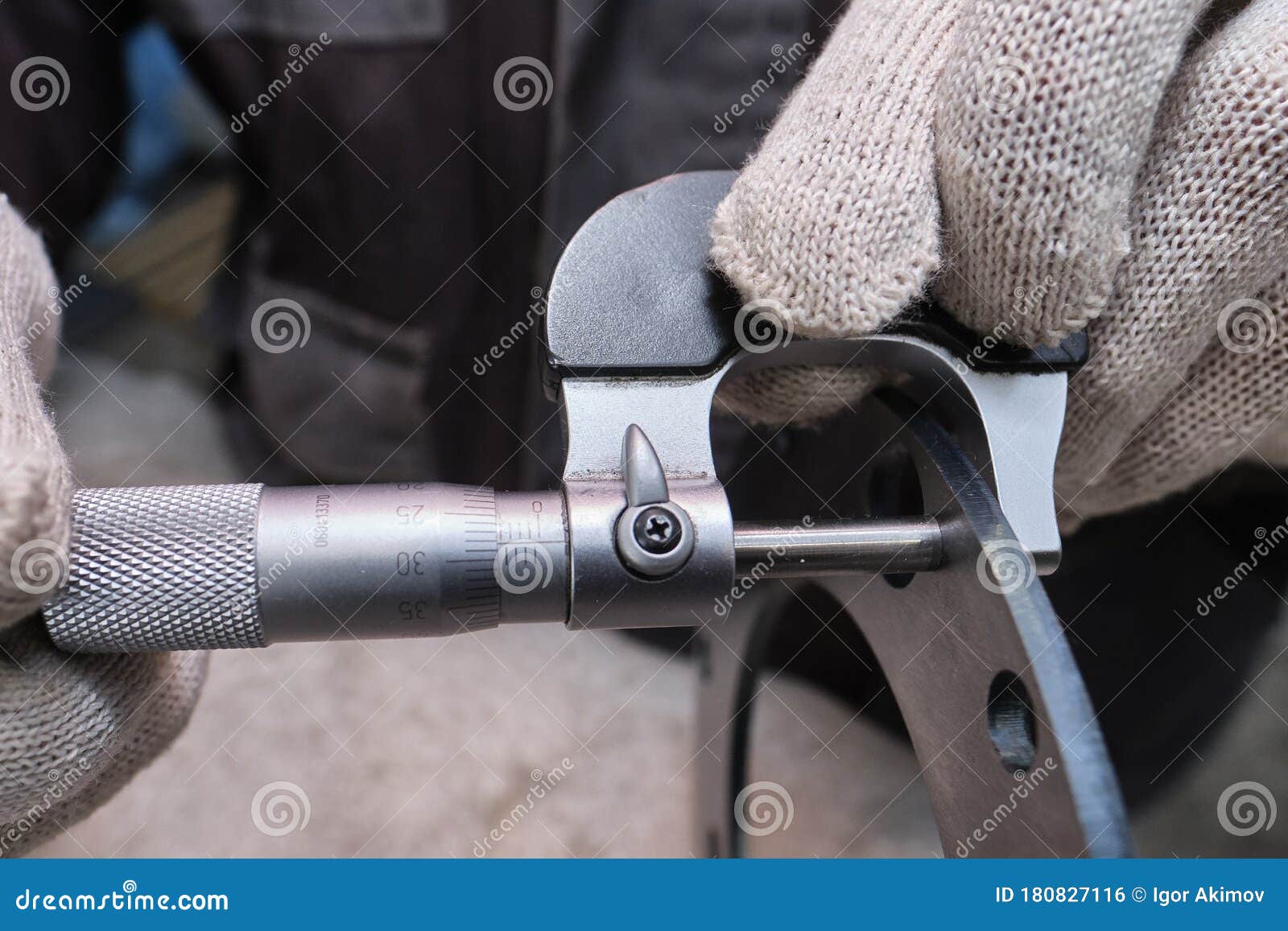 Measuring Ring With Vernier Caliper Stock Photography | CartoonDealer ...