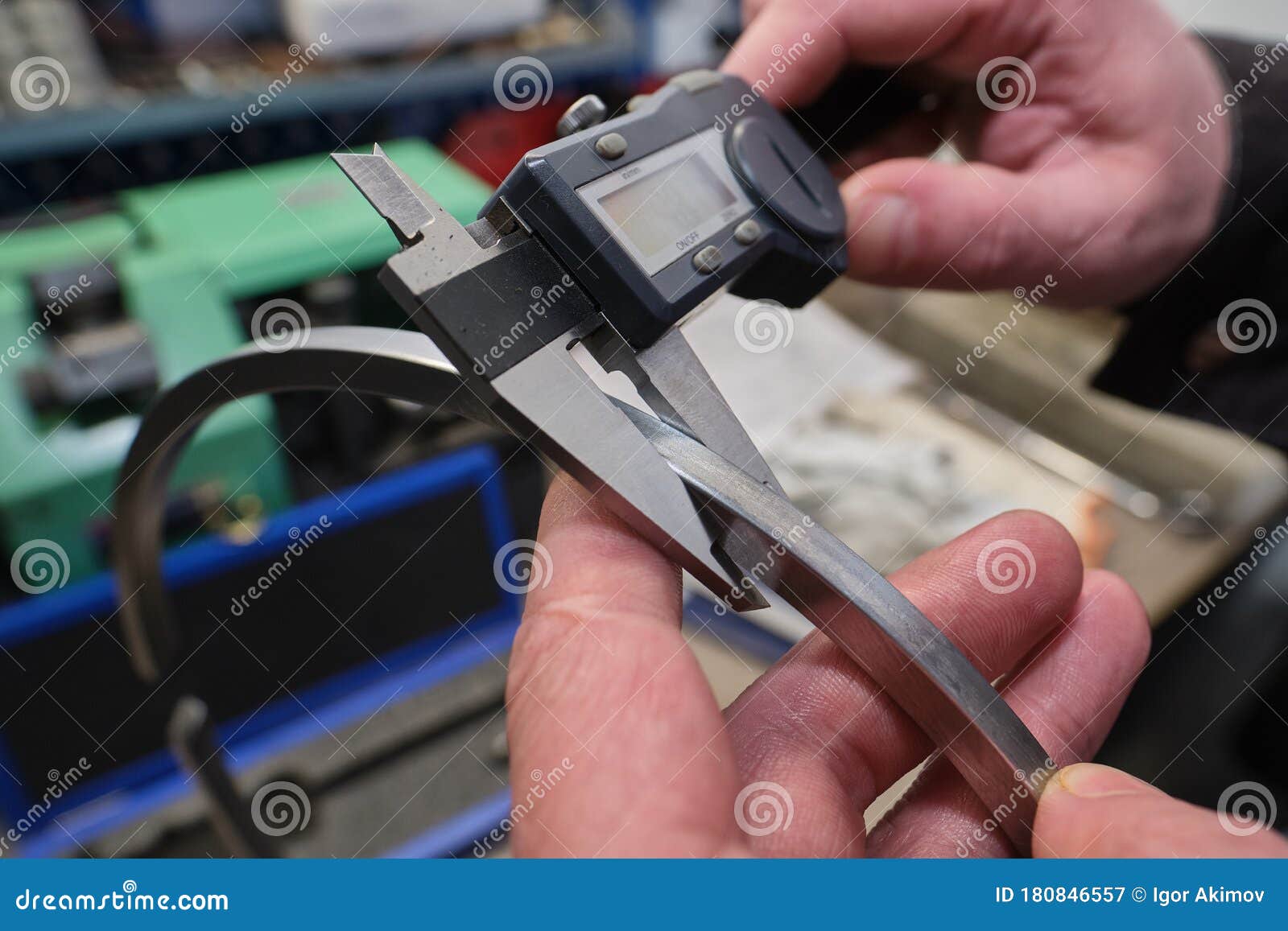 He Process Of Measuring The Thickness Of A Ring Of A Diesel Engine ...