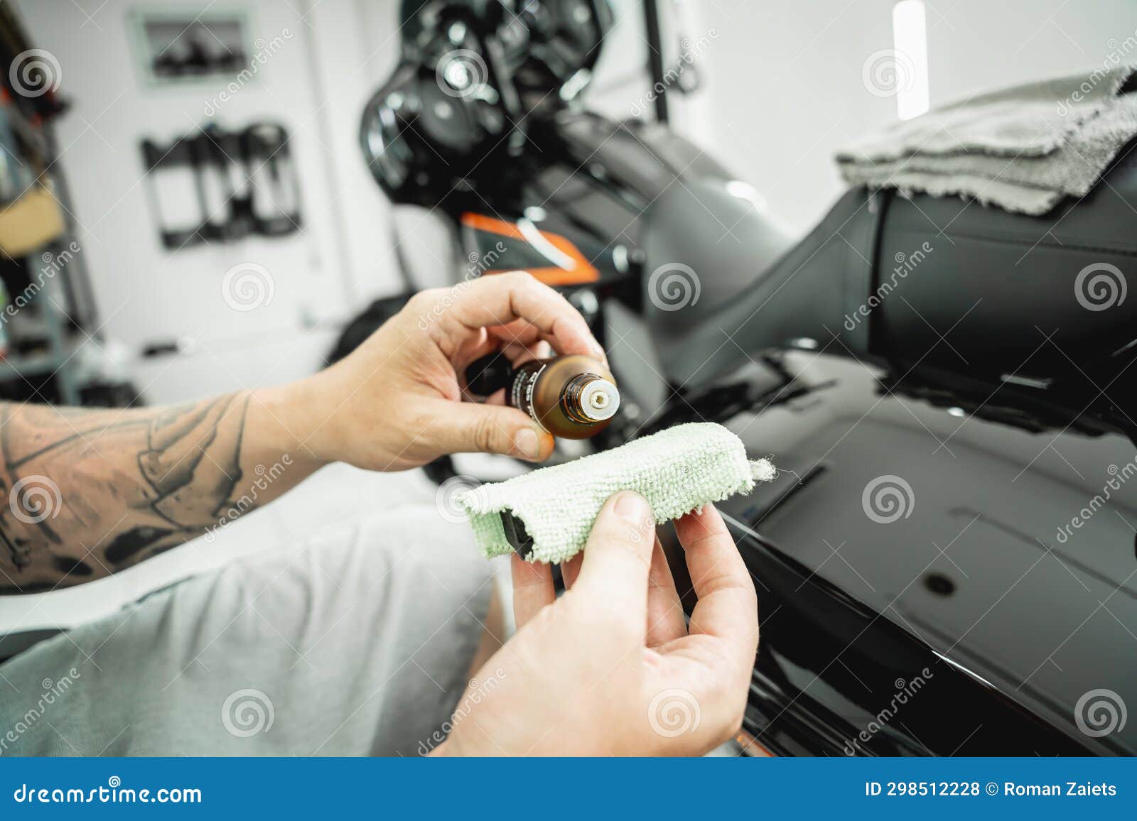 The Process of Nano Coating Motorcycle Applying Soft Fiber Sponge Stock ...