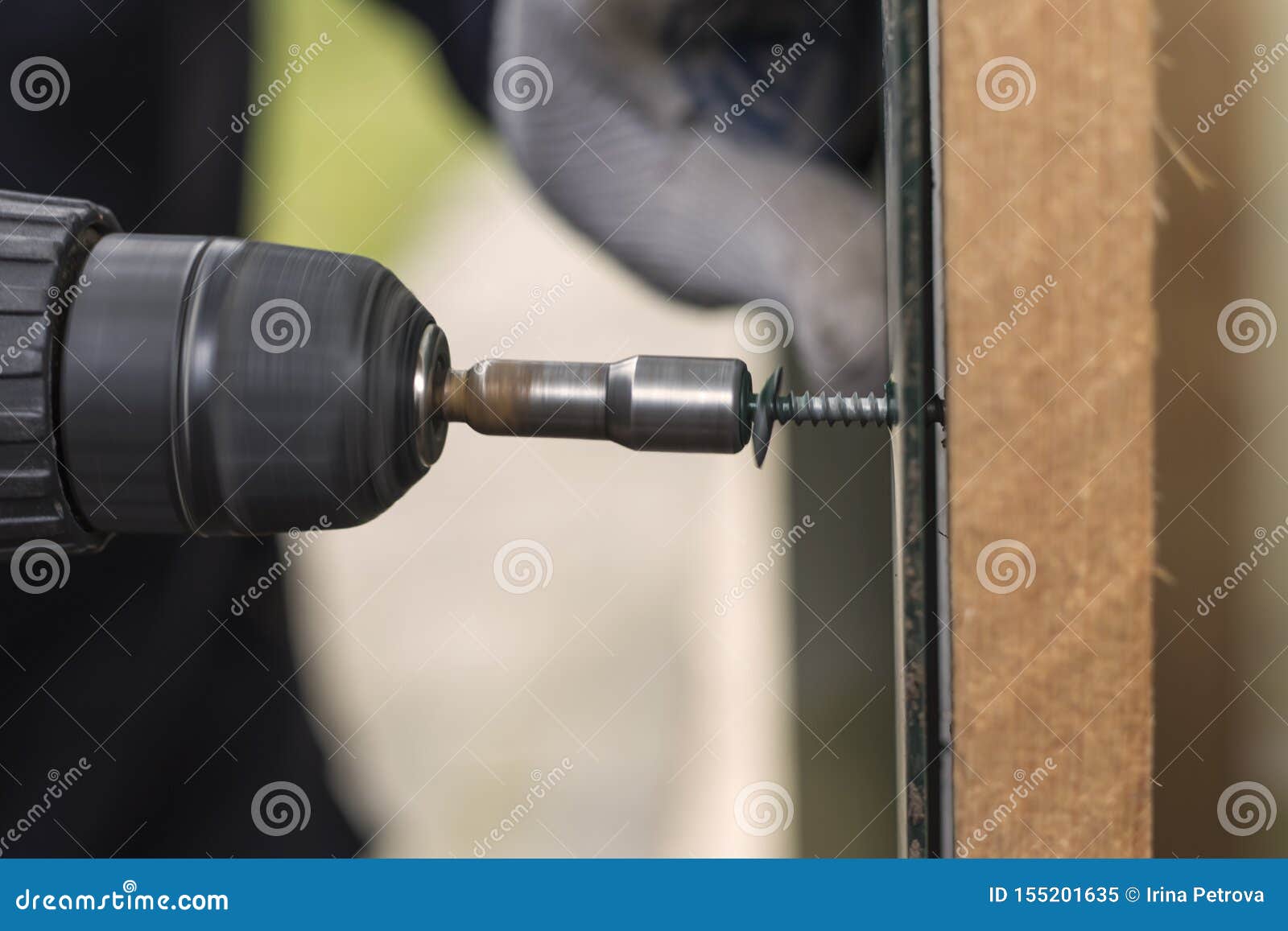 The Process of Operation of an Electric Screwdriver,cutting the into ...