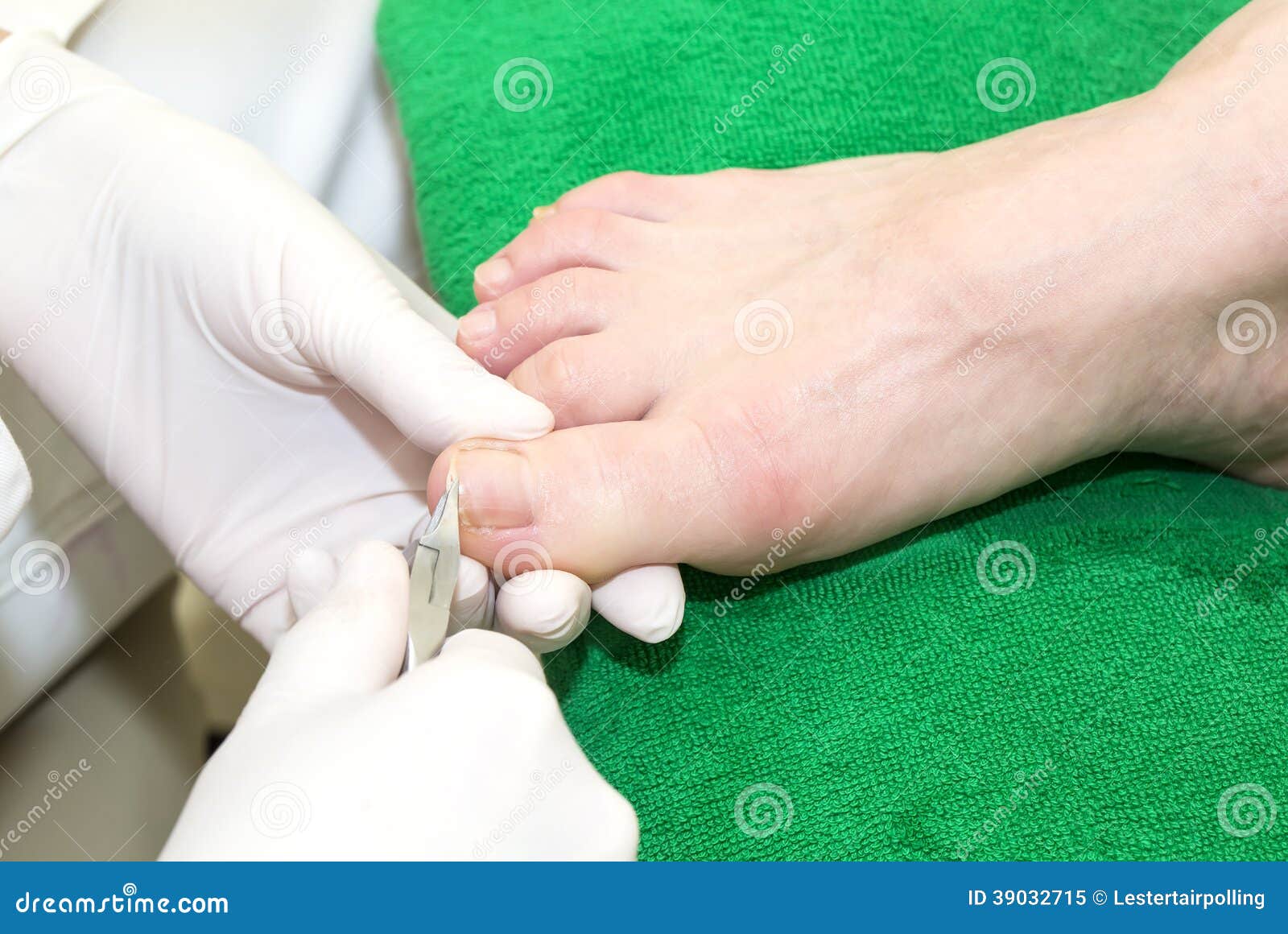 Process of pedicure stock image. Image of nail, fingernails - 39032715