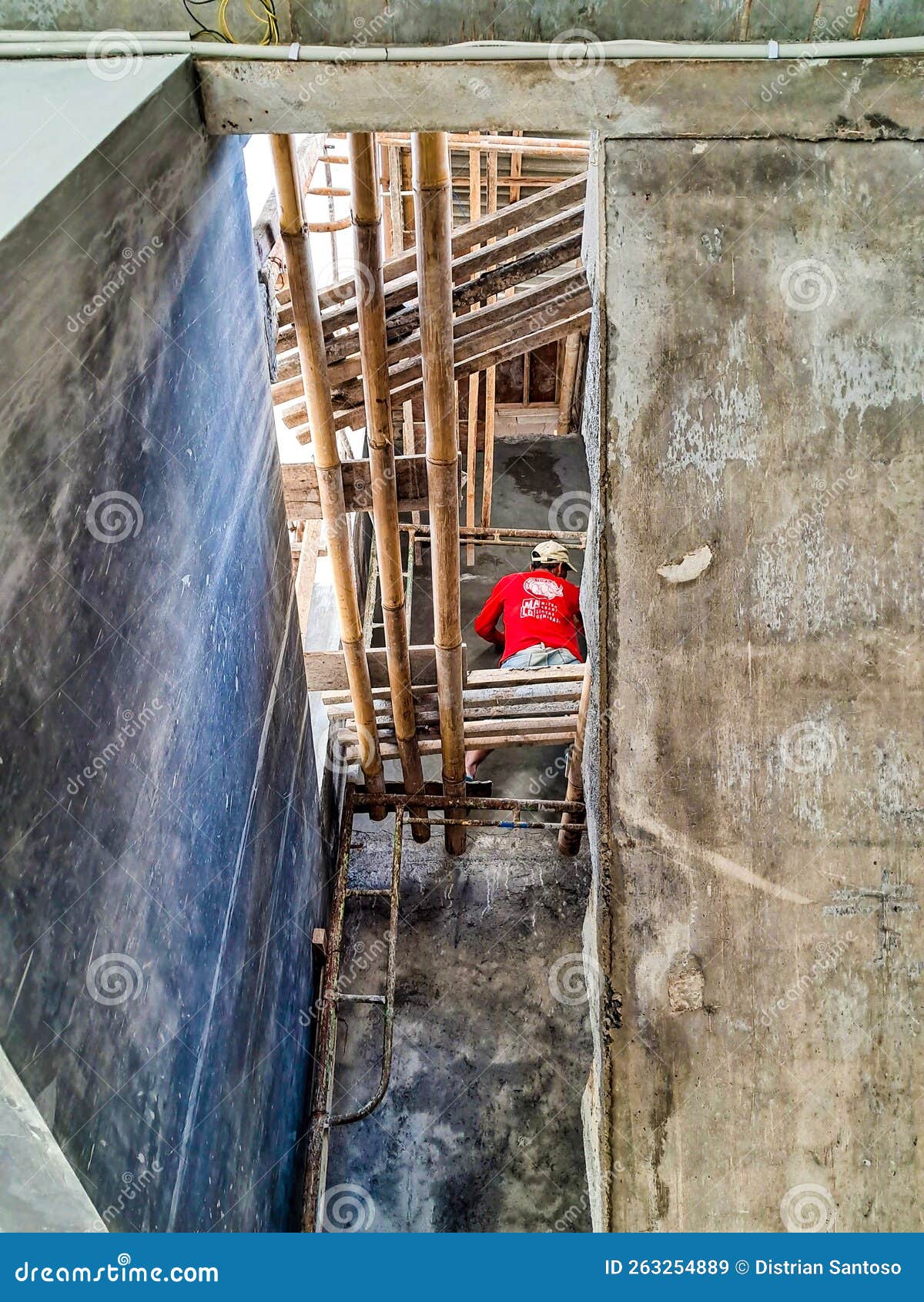 Process of Plastering Work by Artisans Editorial Stock Image - Image of ...
