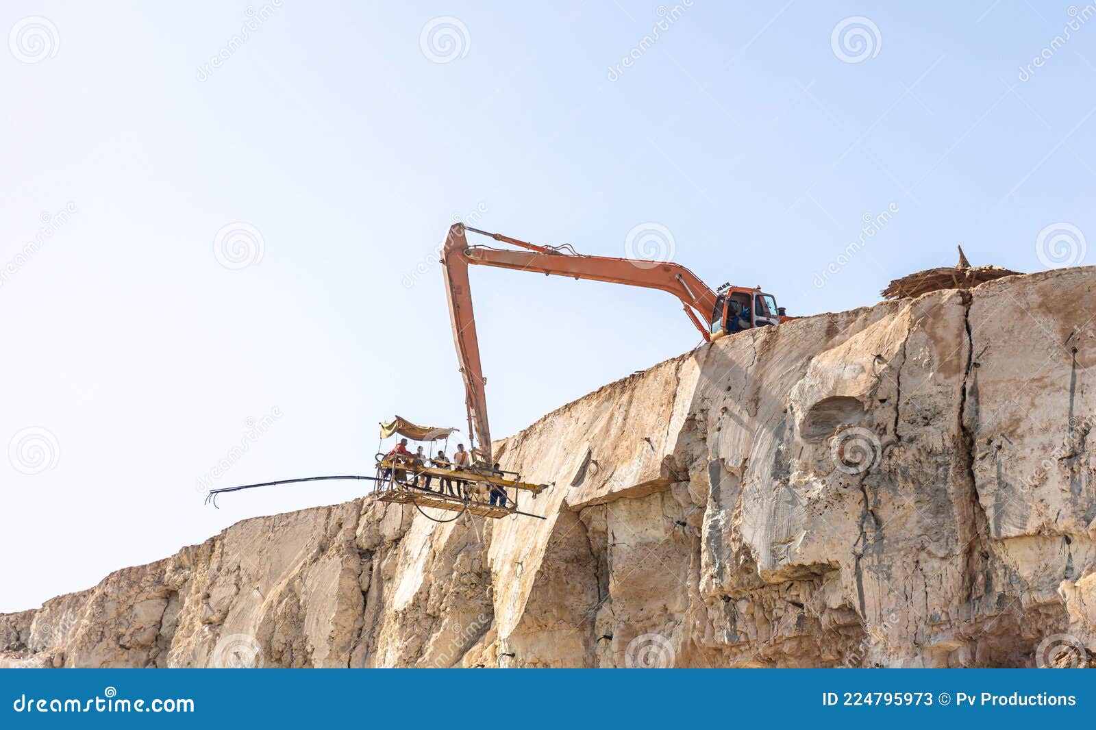 The Process of Quarrying Stone from Rocks in Egypt Editorial Stock ...